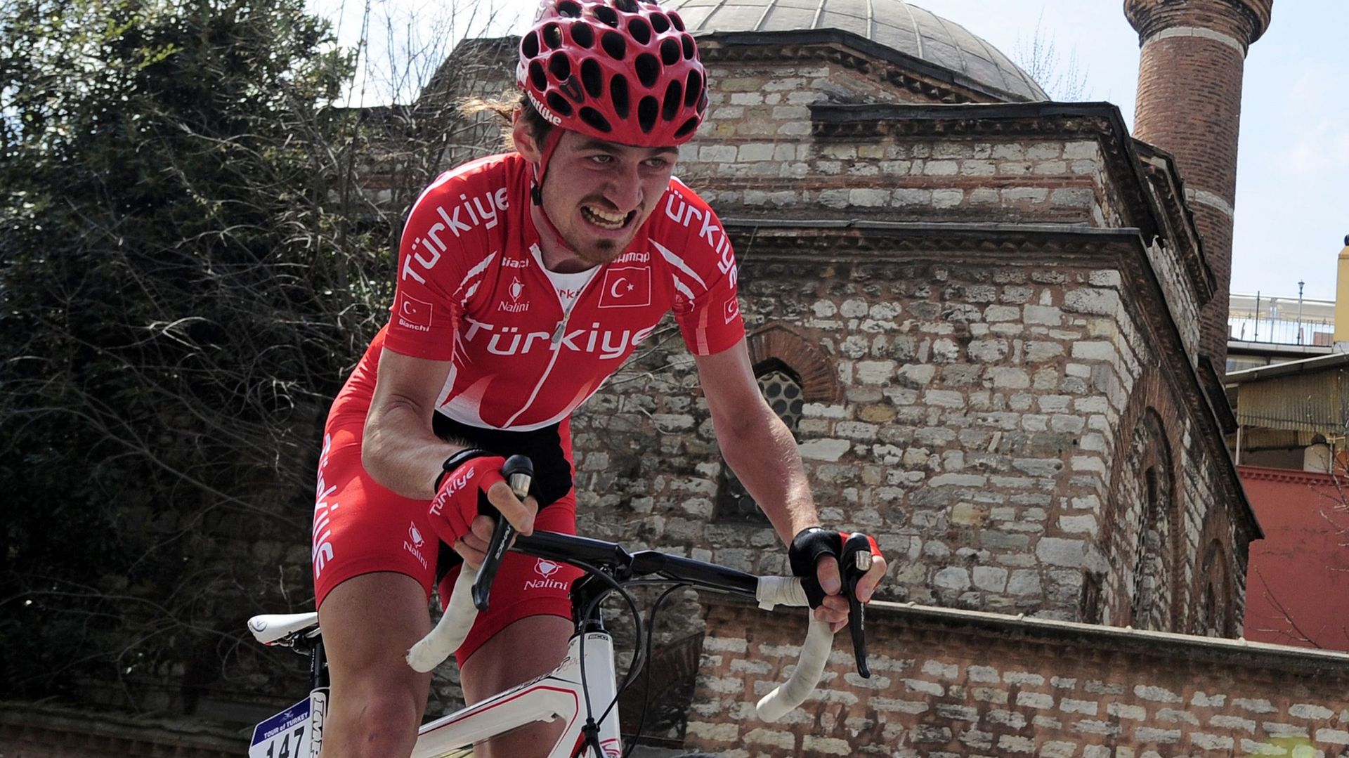 Mustafa Sayar vainqueur surprise en Turquie - RTBF Actus