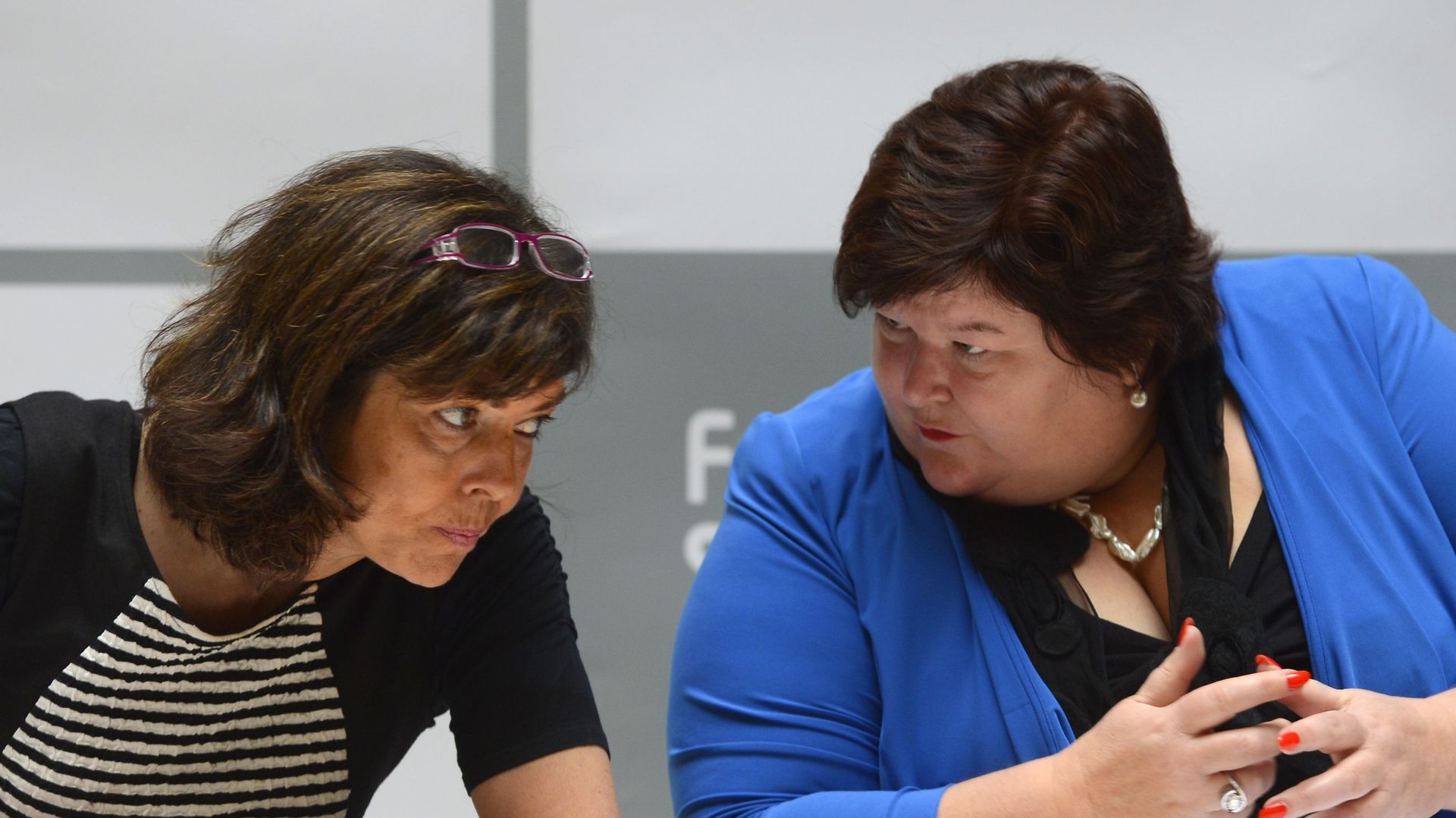 Maggie De Block trie ses demandeurs d'asile algériens - RTBF Actus