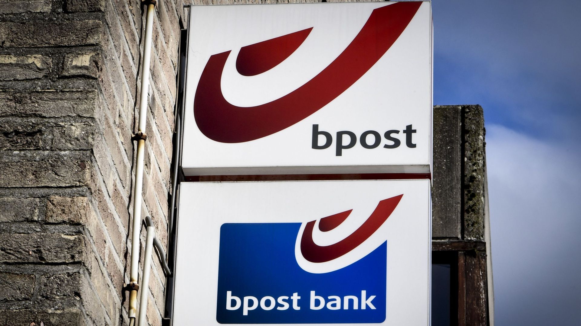Bpost banque: baisse des taux d'interêt pour l'épargne à court terme ...