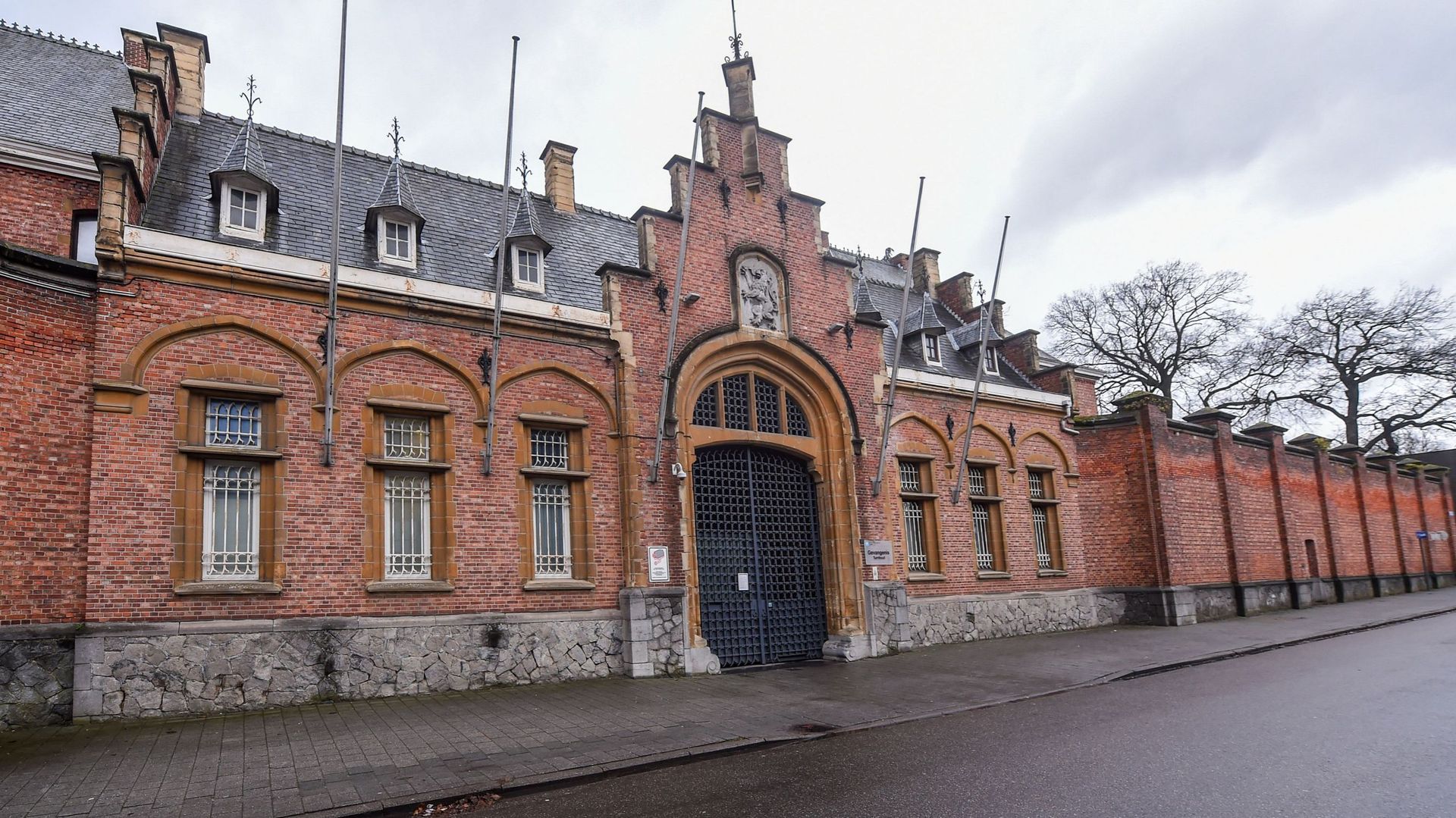 Avec 121 détenus pour 100 places, la surpopulation carcérale reste ...