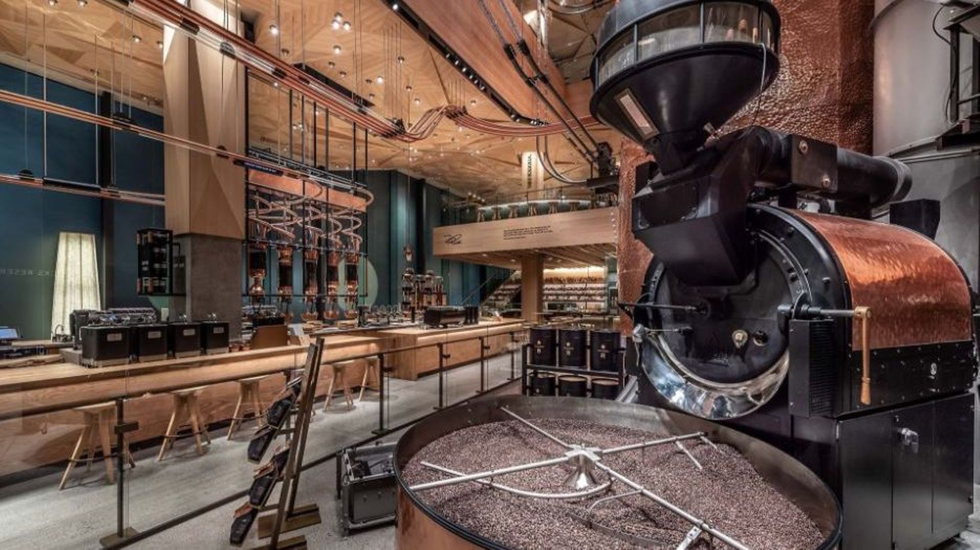 Visite du nouveau café de torréfaction 'Starbucks Reserve Roastery' de ...