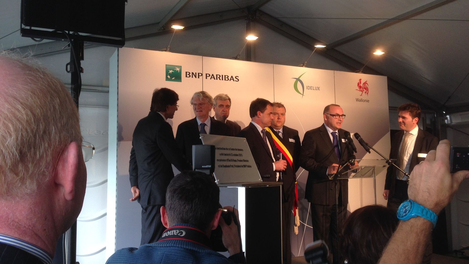 Le groupe BNP Paribas va investir 200 millions d'euros en Province de ...