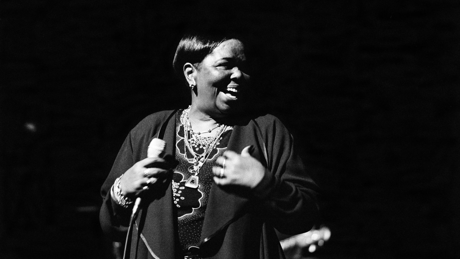 Cesaria Evora, du vague à l'âme : dès son plus jeune âge, la petite ...