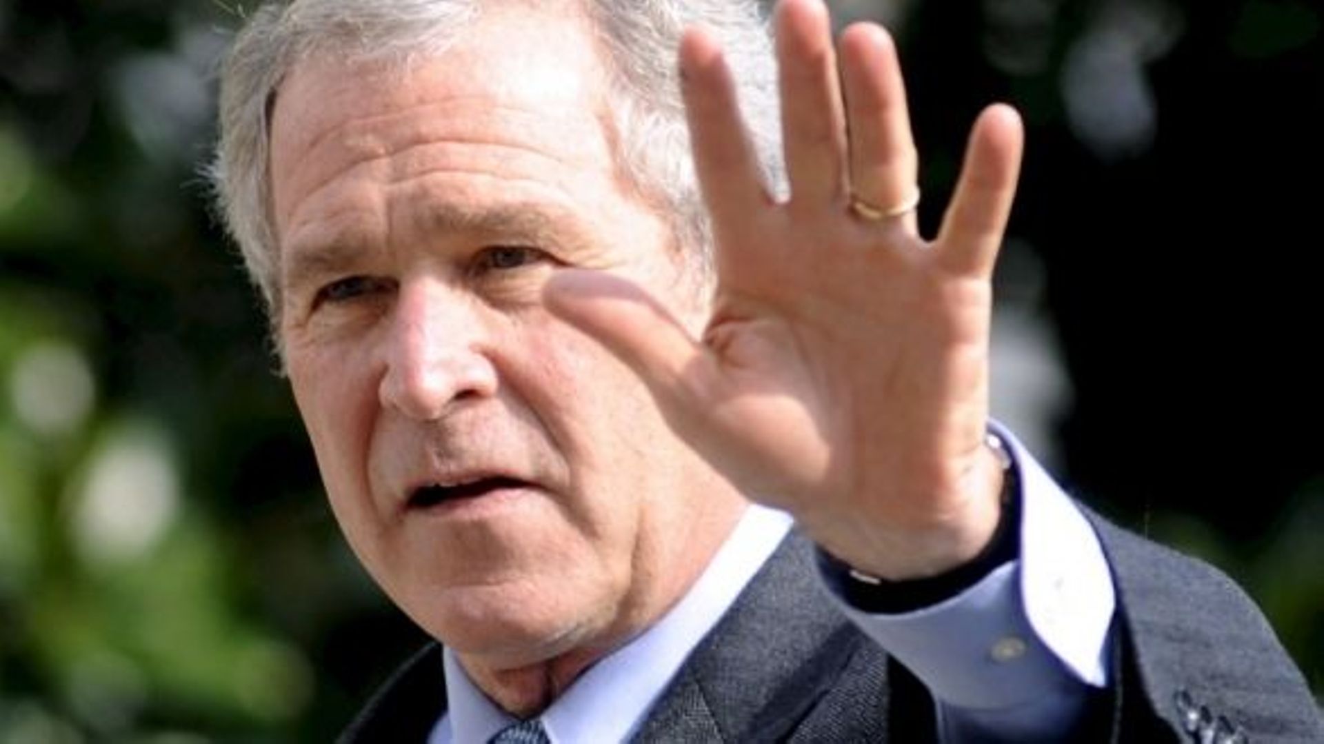 G.W. Bush restera invisible pour ne pas gêner McCain - RTBF Actus