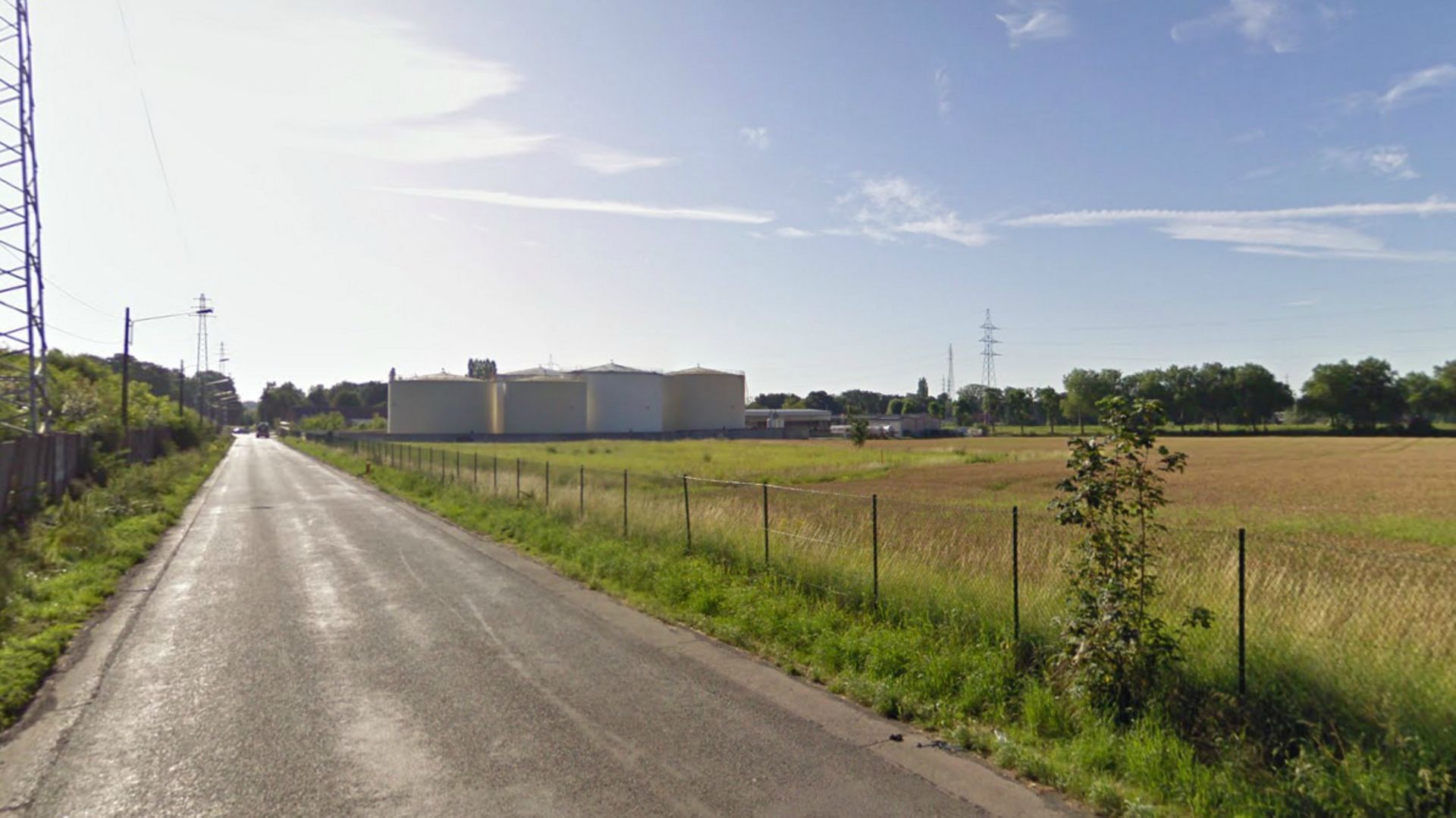 Tertre: incendie sur le site de l'usine Yara (ex-Kemira) - RTBF Actus