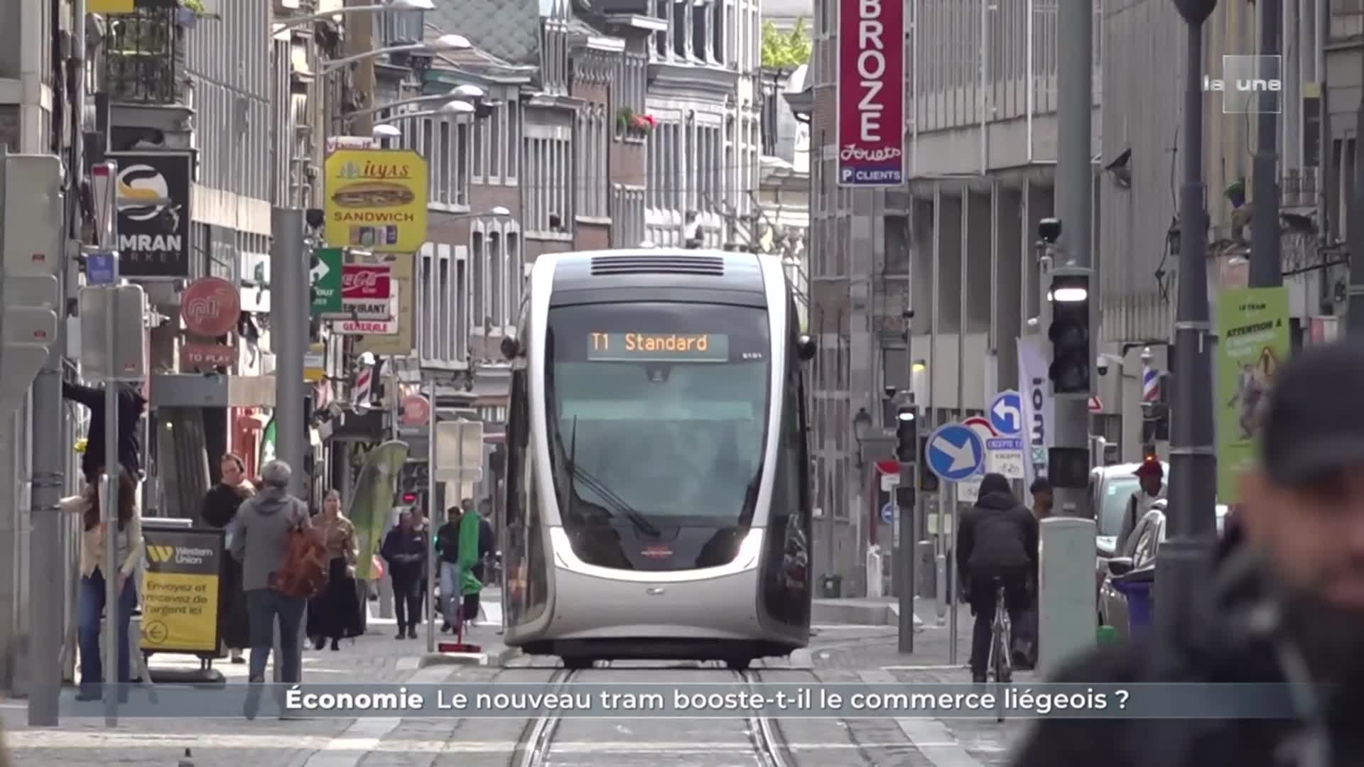 La ligne inaugurée par un conducteur royal : le roi Philippe a pris les ...