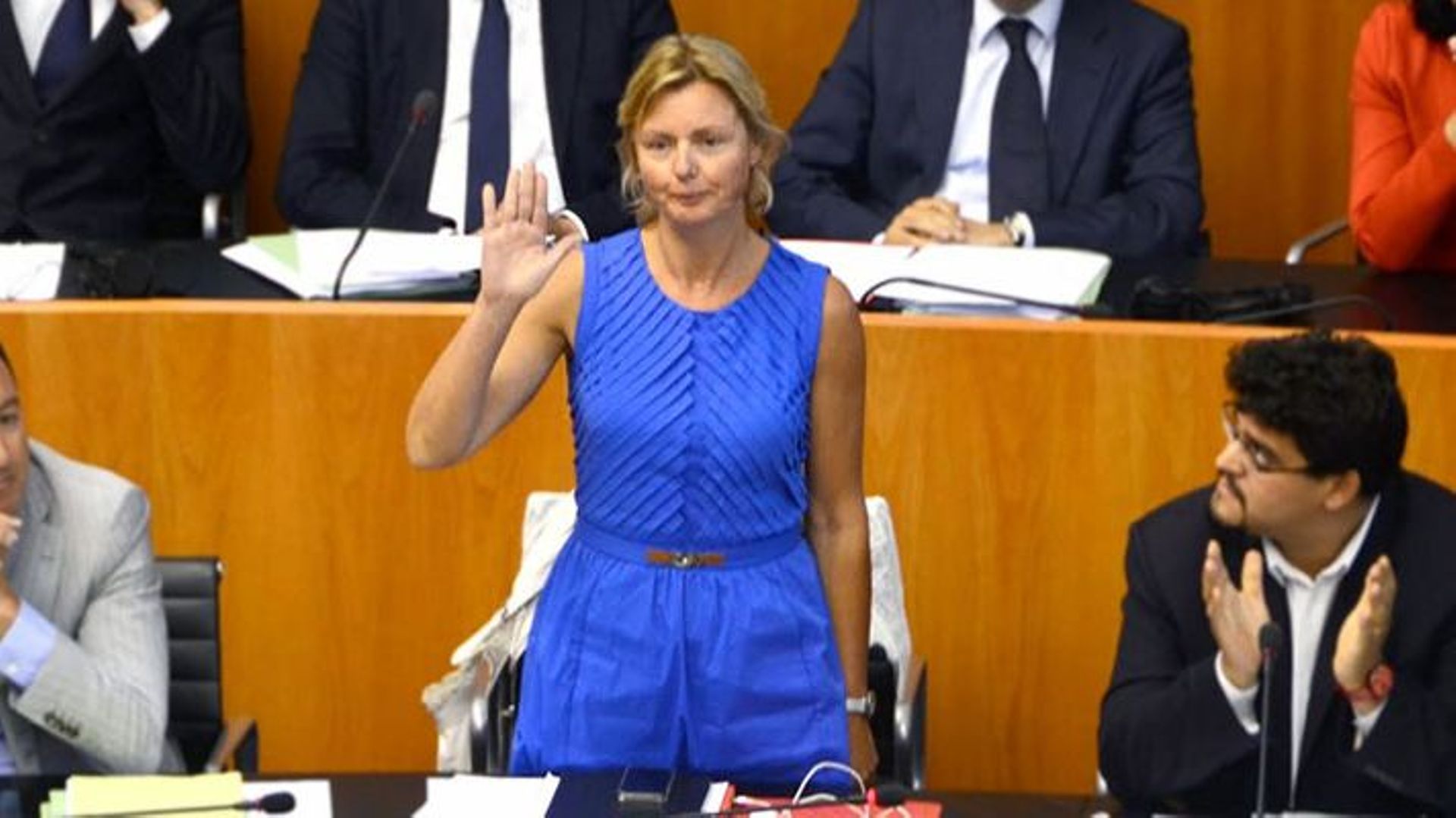 Déclaration de mandats: les oublis de la socialiste Isabelle Emmery ...