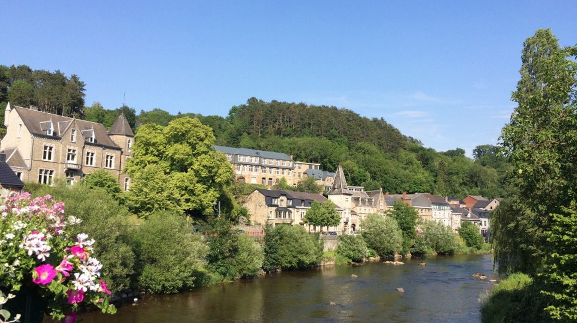 Les 16 marches Adeps du dimanche 30 mars en Wallonie - RTBF Actus