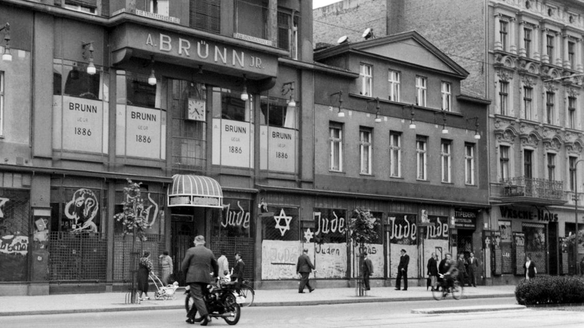 Qui était la nazie Irma Grese, gardienne cruelle des camps de ...
