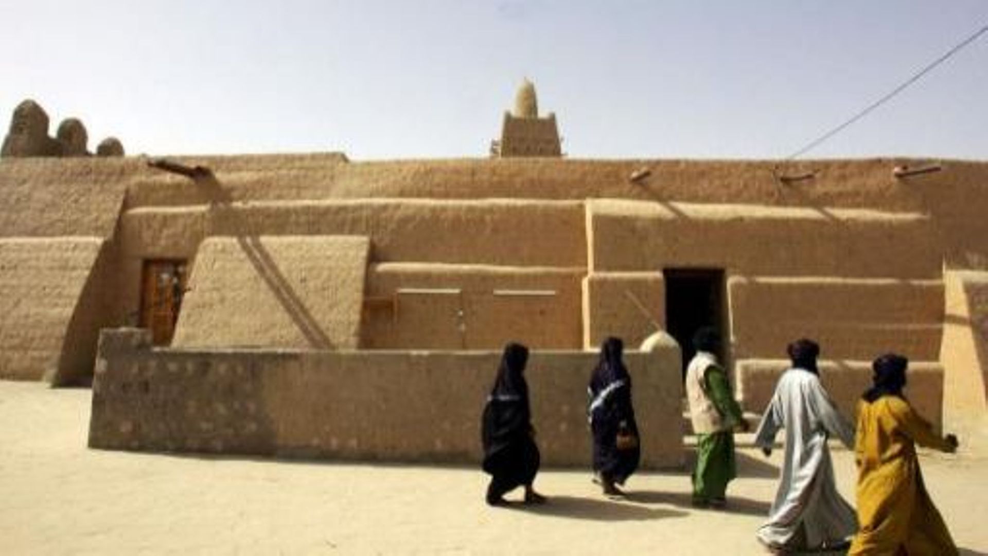 Nord-Mali: Les islamistes détruisent à nouveau un mausolée - RTBF Actus