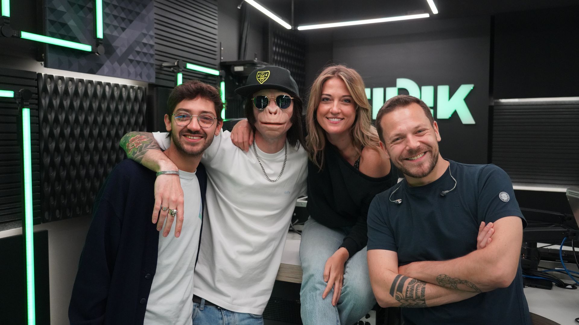 Kid Noize dévoile les coulisses de son single 'Chaleur' dans le Réveil ...