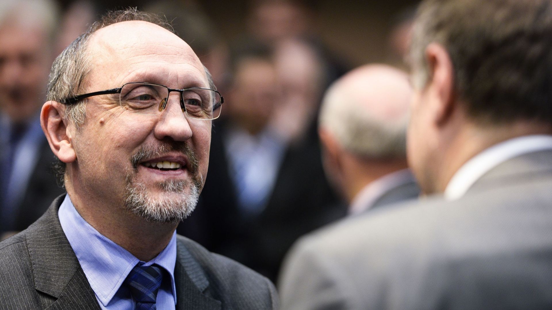 Le GSM fête ses 20 ans en Belgique - RTBF Actus