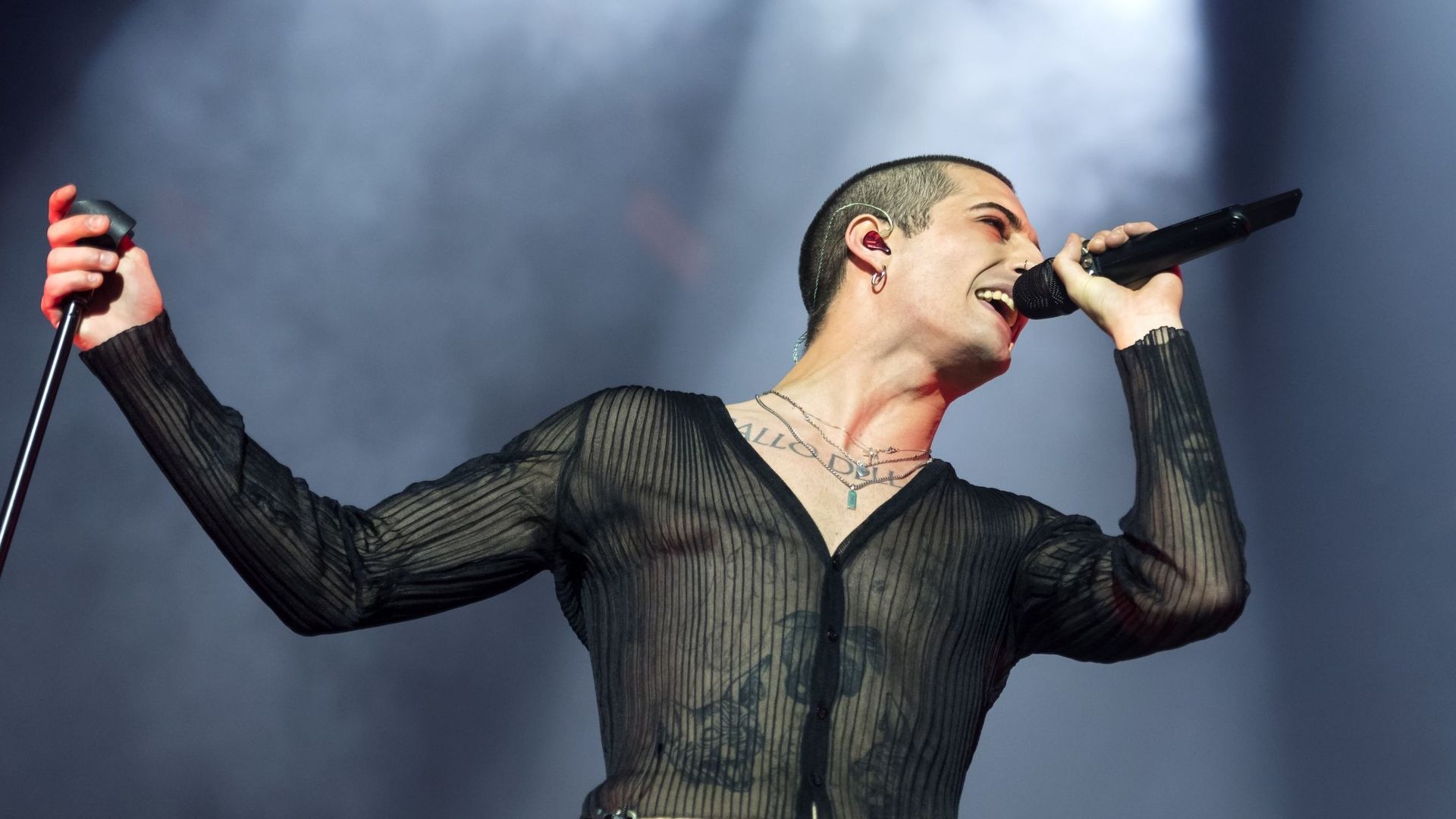 Damiano David (Måneskin) dévoile son premier album solo 'Funny Little Fears' - RTBF Actus