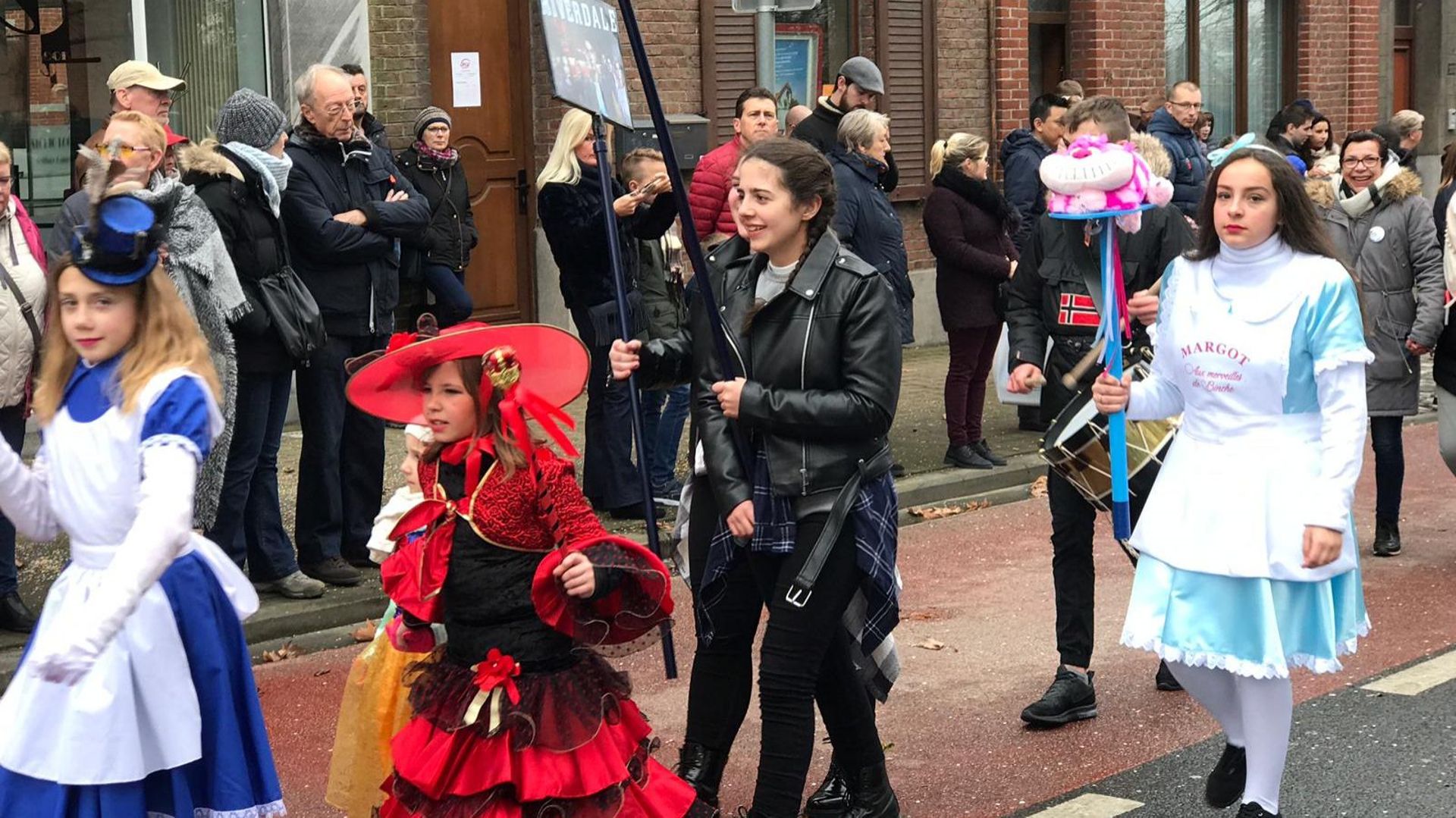 Le Dimanche-Gras a lancé trois jours de festivités carnavalesques à ...