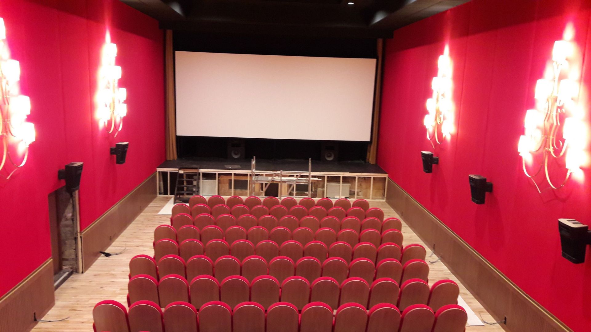 Grand lifting pour le Cinéma Variétés à Waremme - RTBF Actus