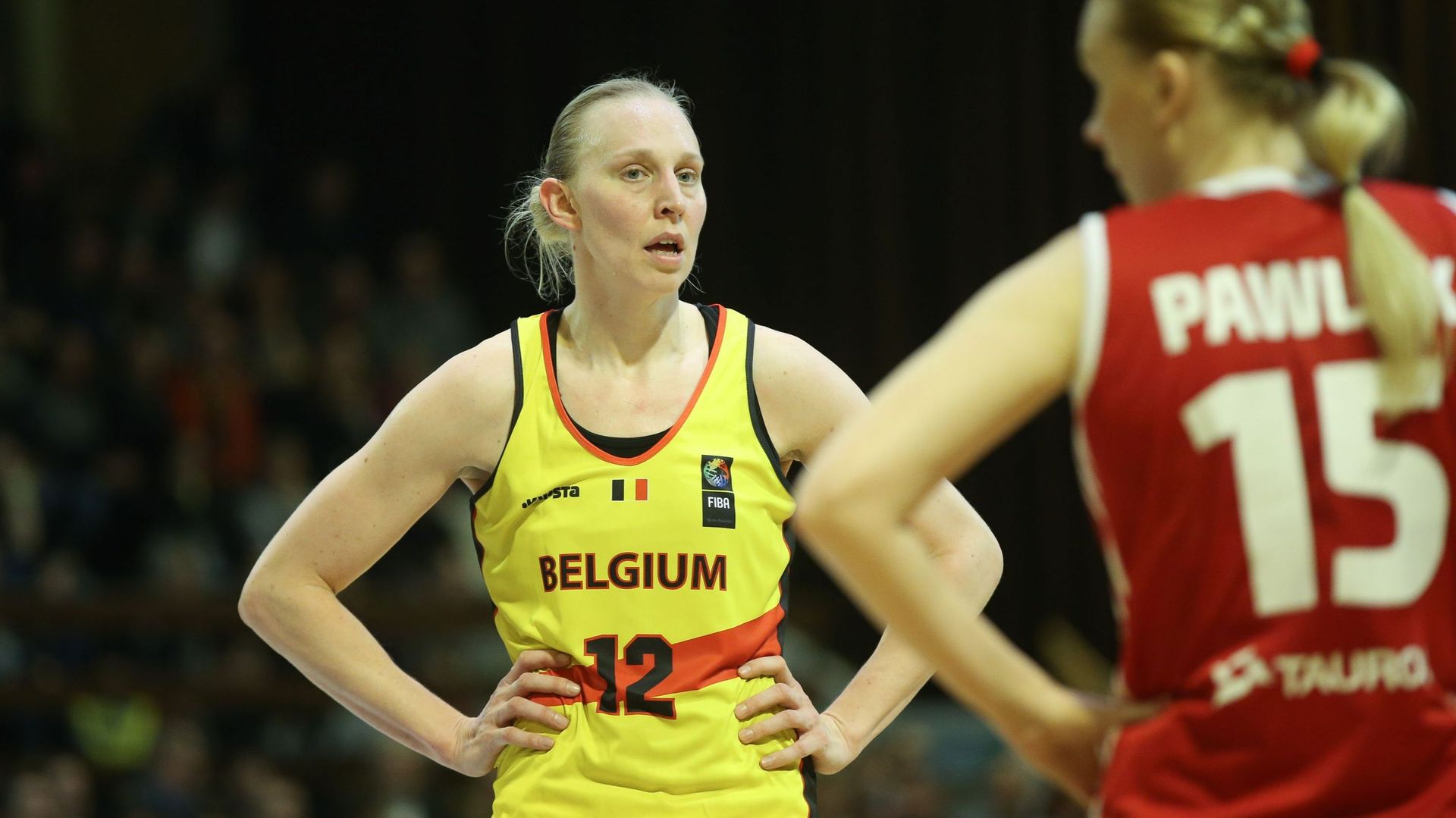 Ann Wauters et les Los Angeles Sparks en finale