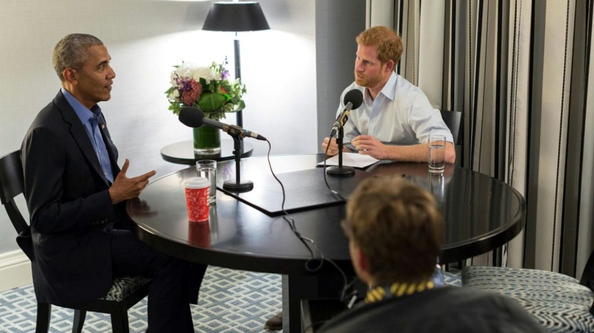 Obama, interviewé par le prince Harry, met en garde contre les réseaux ...