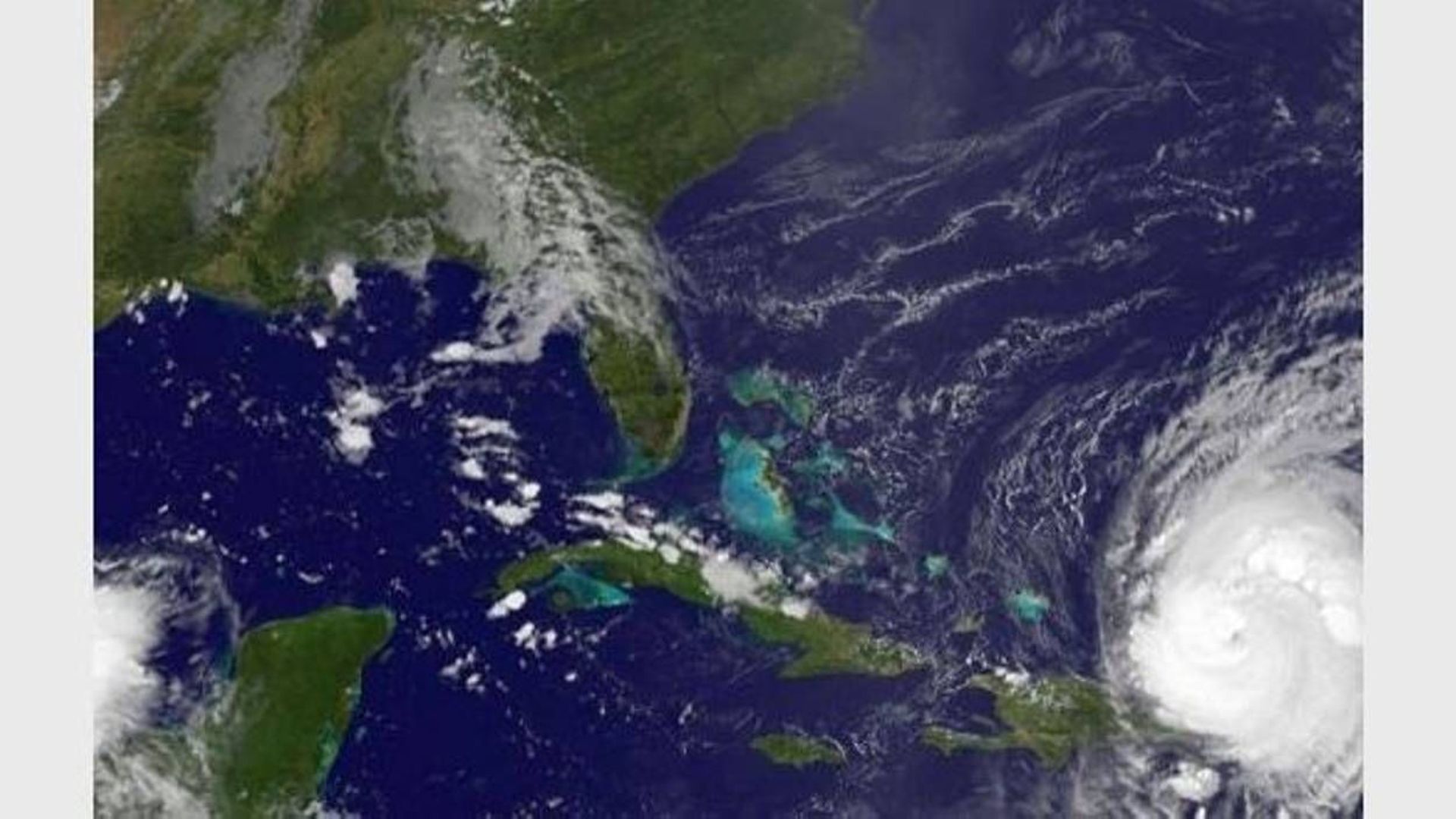 Au moins 18 morts à cause de l'ouragan Harvey, plus de 13 000 personnes ...