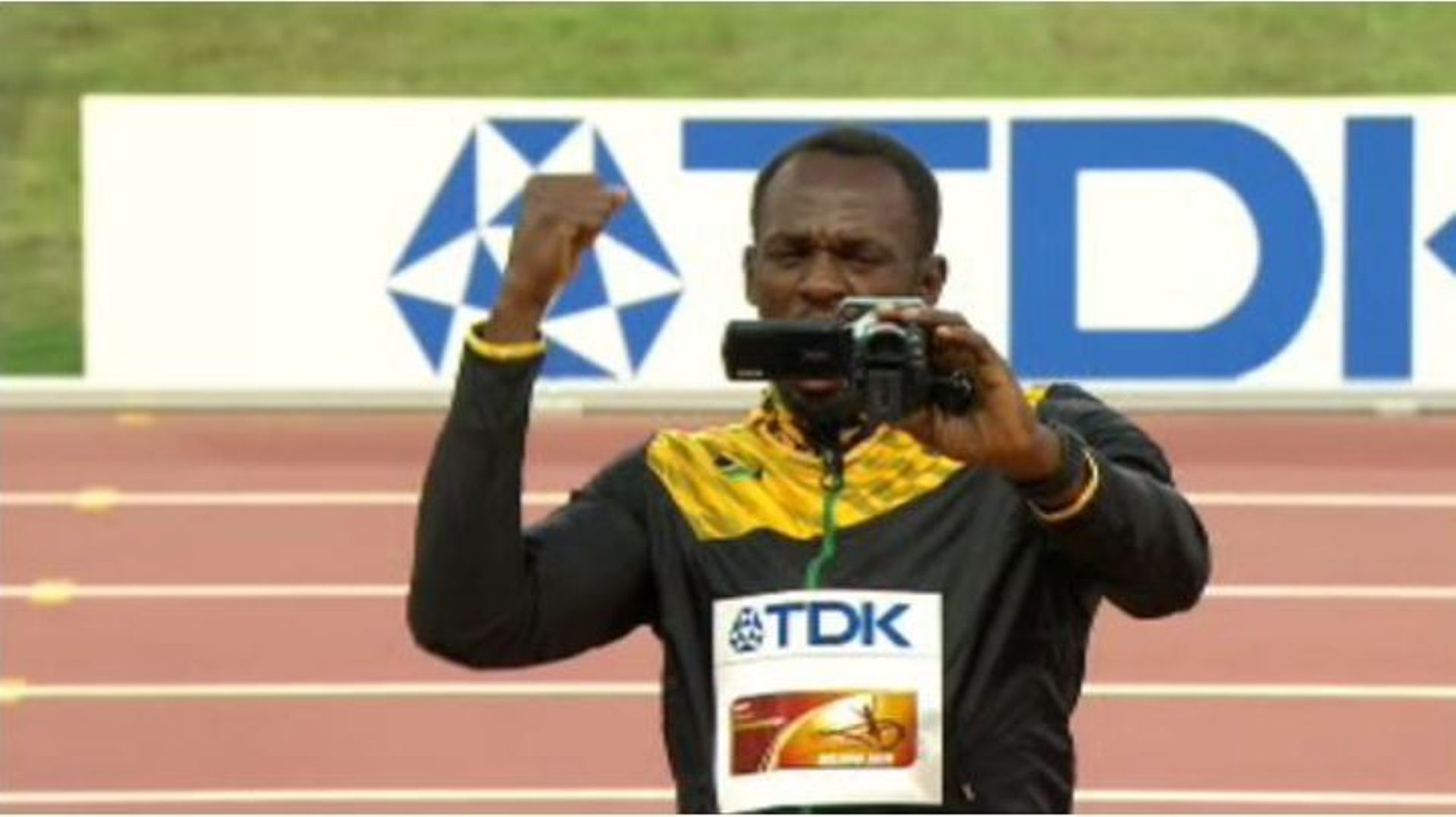 Bolt joue le caméraman ... pour son podium - RTBF Actus