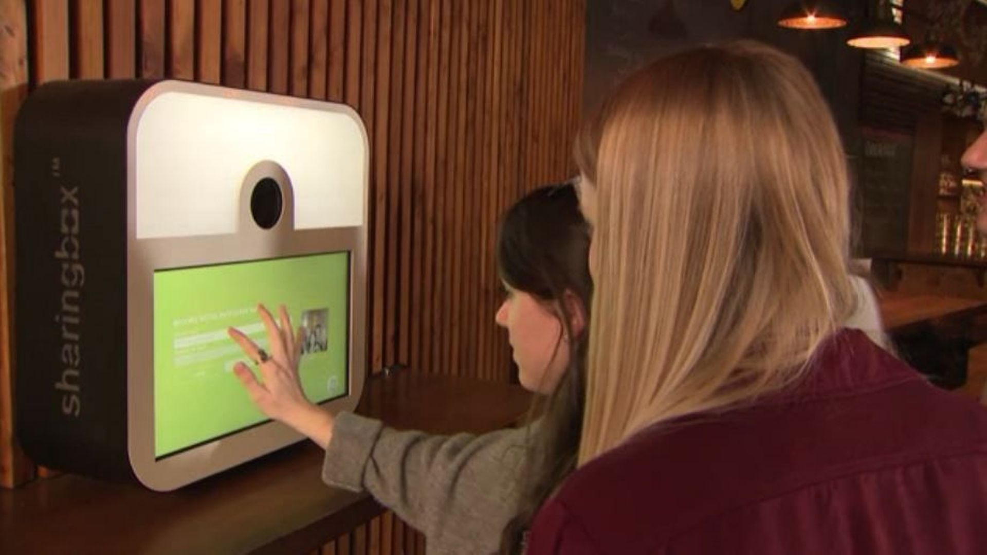 Sharingbox: un appareil photo qui apprécie vos données personnelles ...