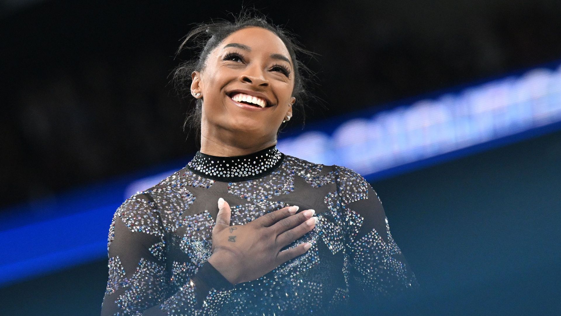 Aux JO de Paris, Simone Biles écrit une nouvelle fois l'histoire pour ...