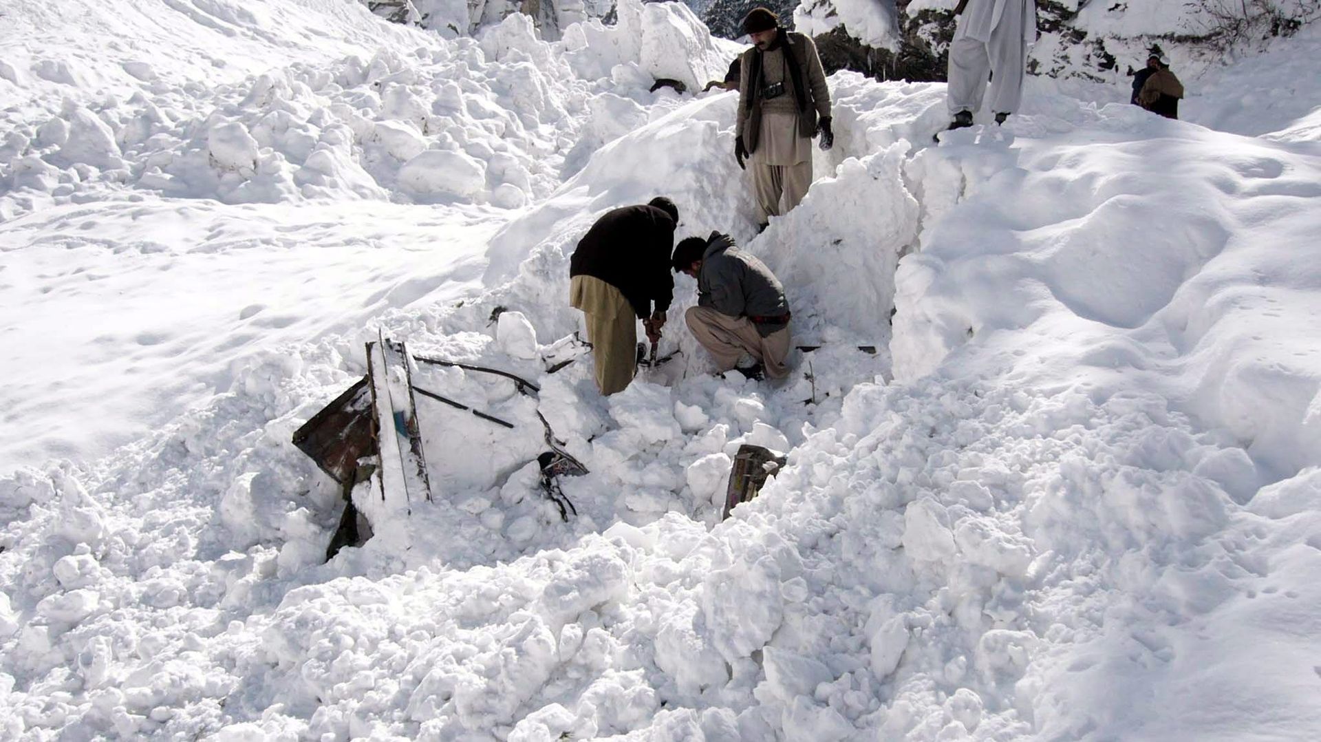 Neuf morts dans une avalanche au Pakistan - RTBF Actus