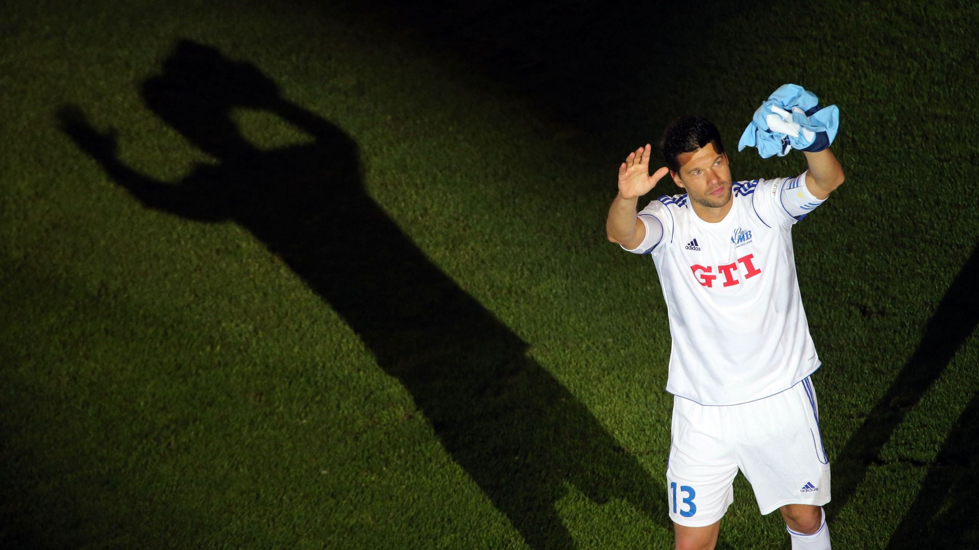 Ballack tire sa révérence à Leipzig - RTBF Actus