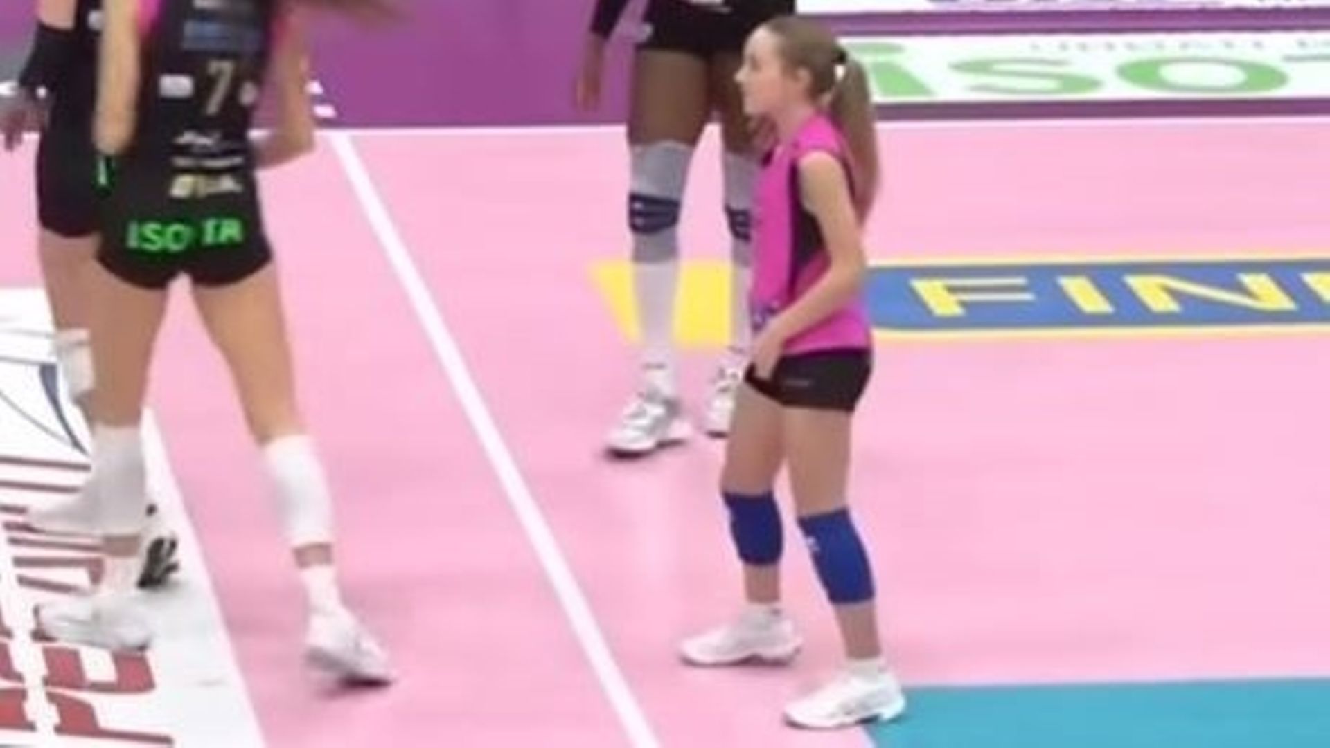 13 ans et déjà chez les grandes : la volleyeuse Arianna Manfredini ...