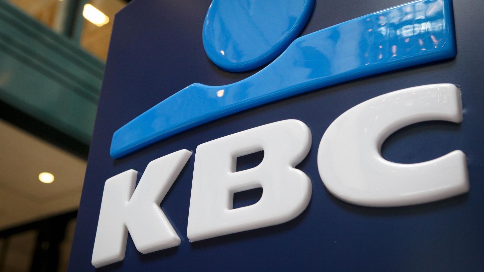 La justice poursuit la famille Tytgadt, actionnaire de KBC - RTBF Actus
