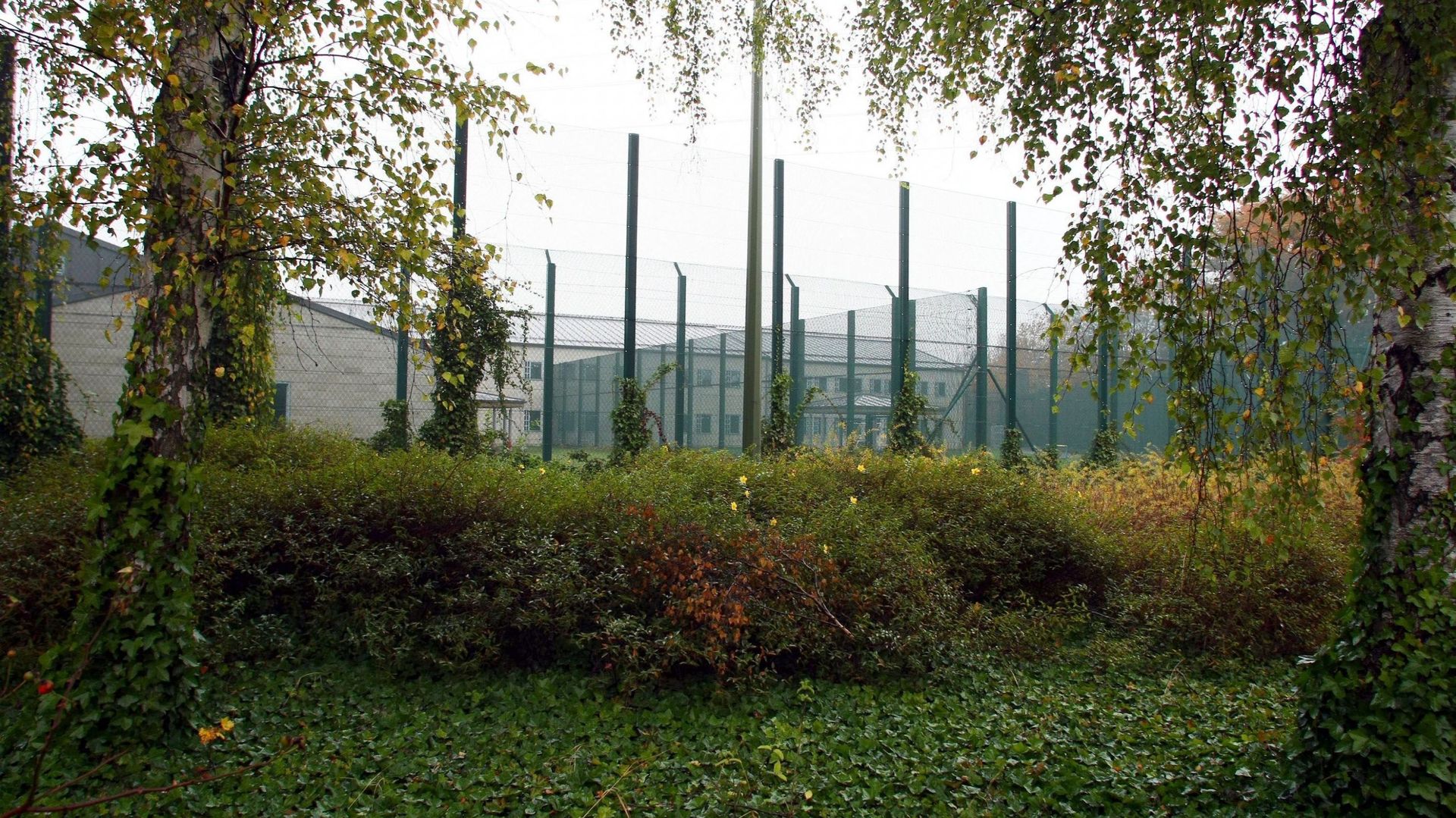 Le centre fermé de Vottem inaugure une nouvelle aile - RTBF Actus