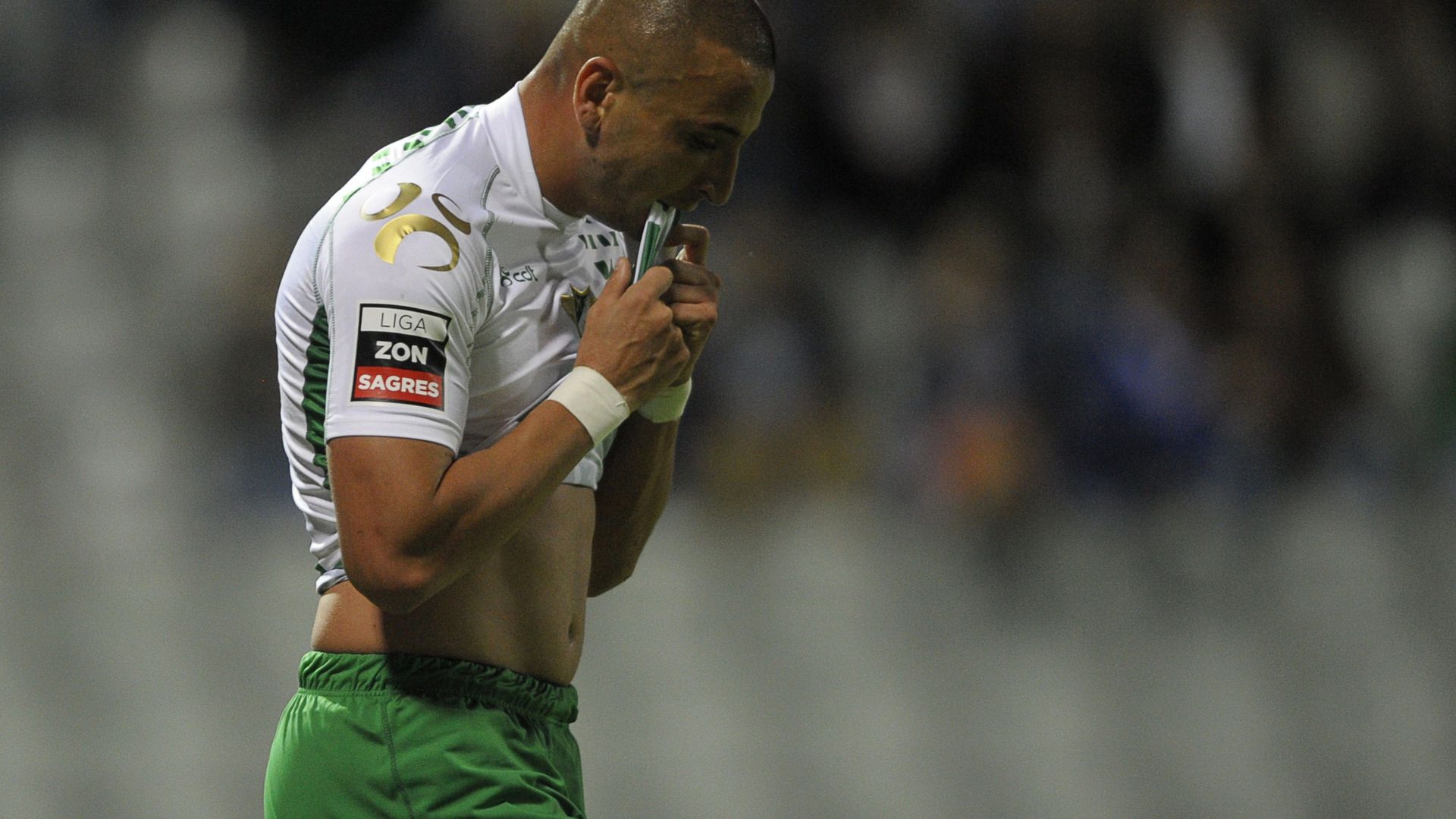 L'Algérien Ghilas signe quatre ans au FC Porto - RTBF Actus