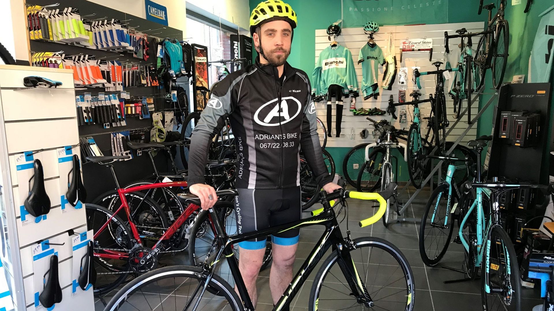 Vélo de course: je m'équipe chez Decathlon ou chez le vélociste? - RTBF ...