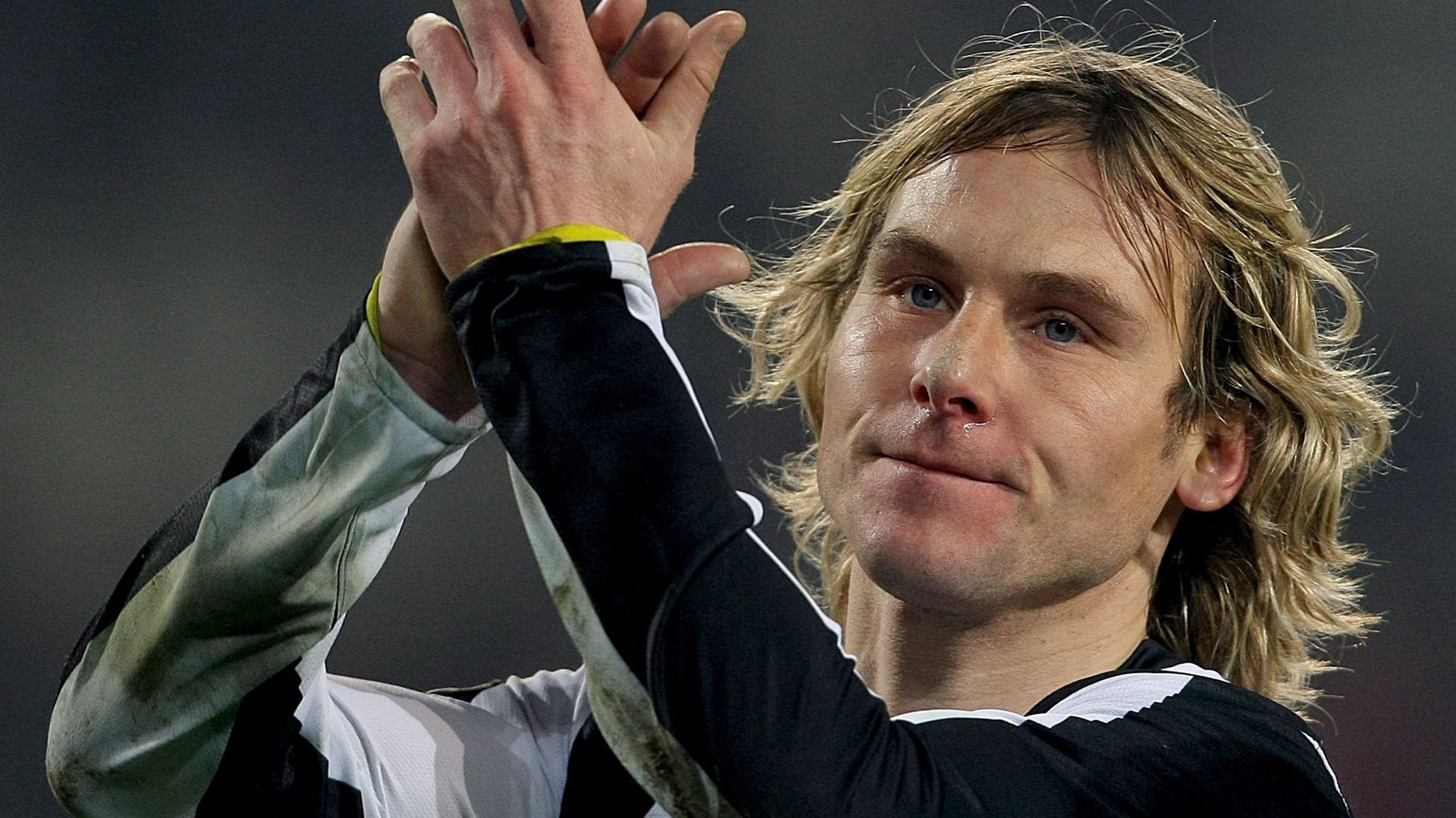 Nedved de retour à la Juventus - RTBF Actus