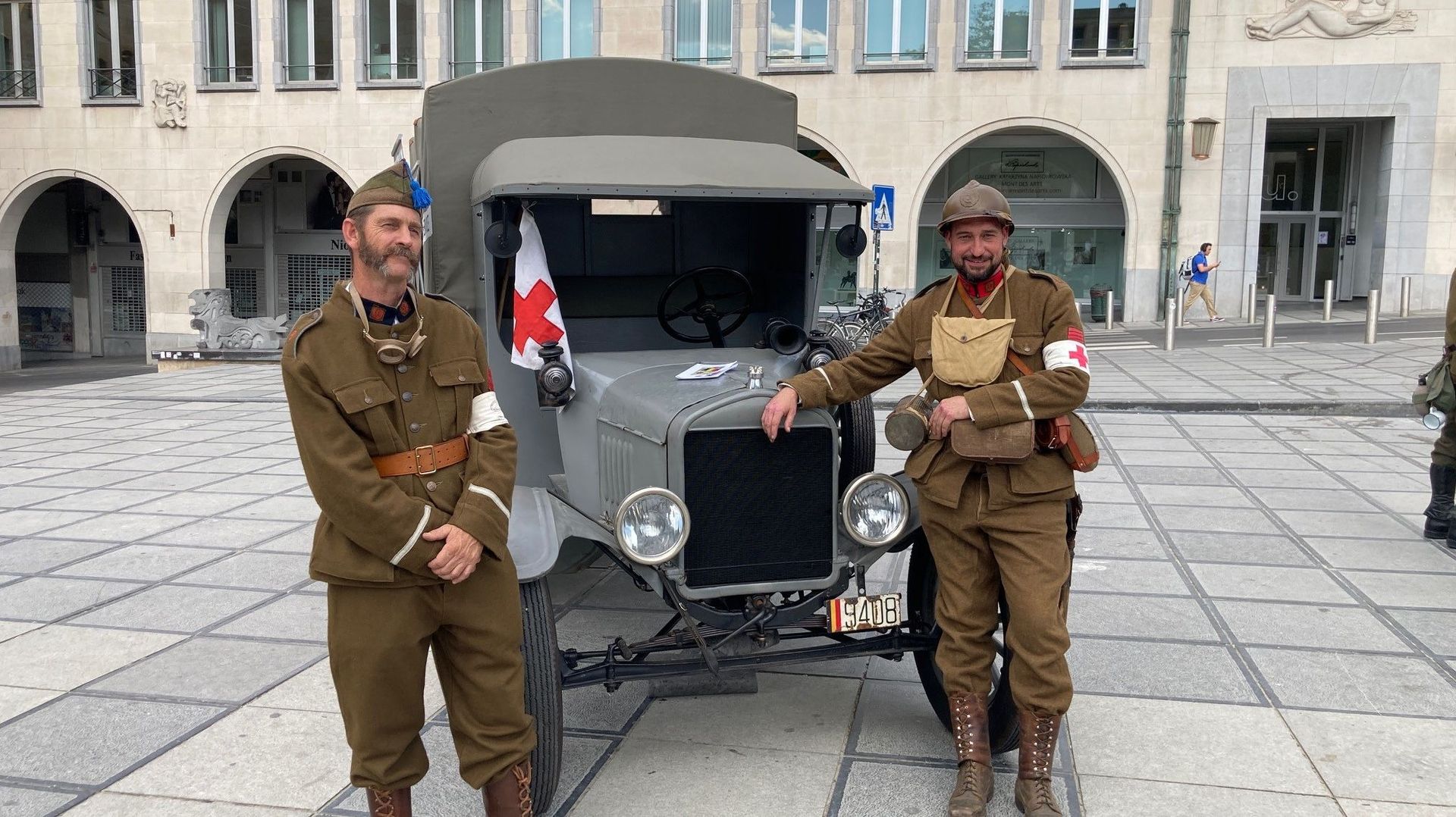Du labo au champ de bataille : des médecins militaires du monde entier ...