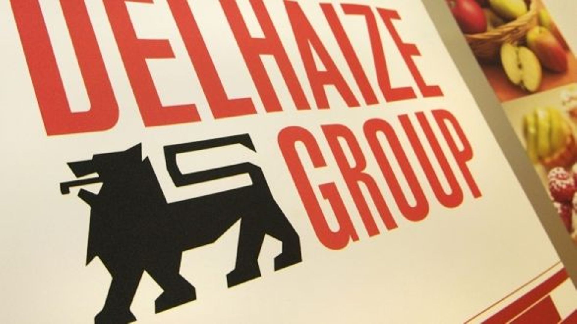 Grève suspendue au Delhaize de Waterloo - RTBF Actus