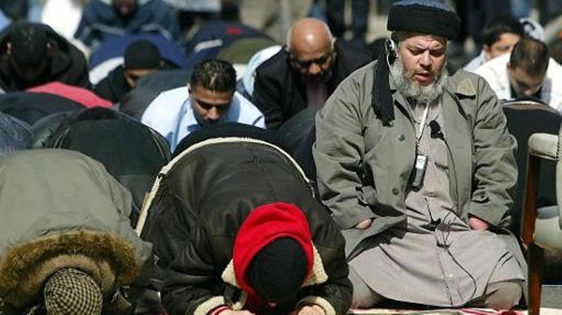 Abou Hamza, le prêcheur radical qui rejette des enlèvements au Yémen ...