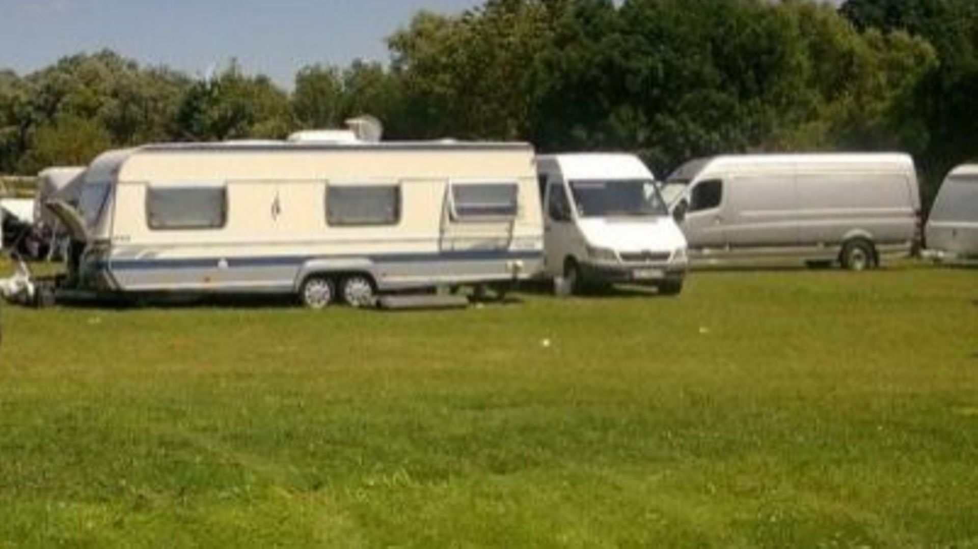 Verviers: un terrain spécialement aménagé pour une famille de gitans ...