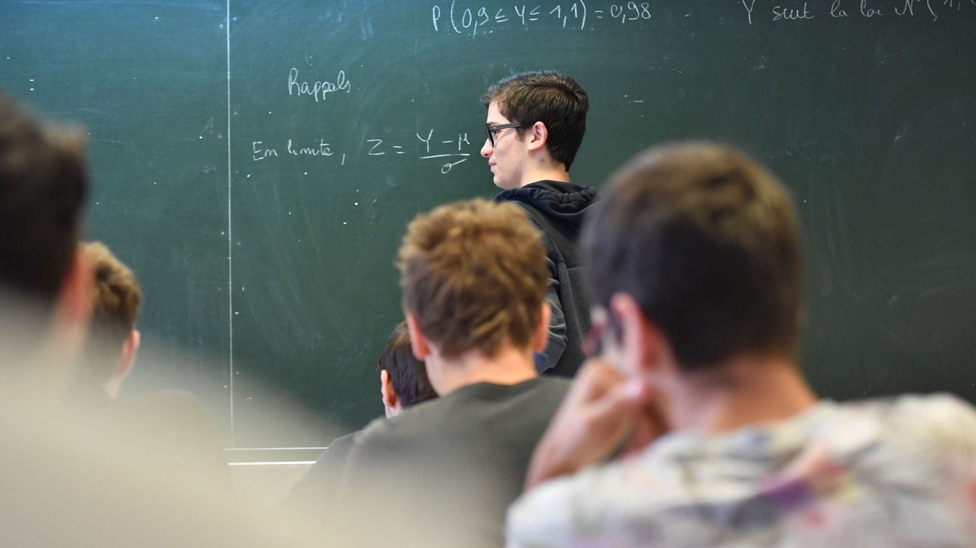 Quand les maths deviennent plus claires grâce à YouTube (vidéos) - RTBF ...