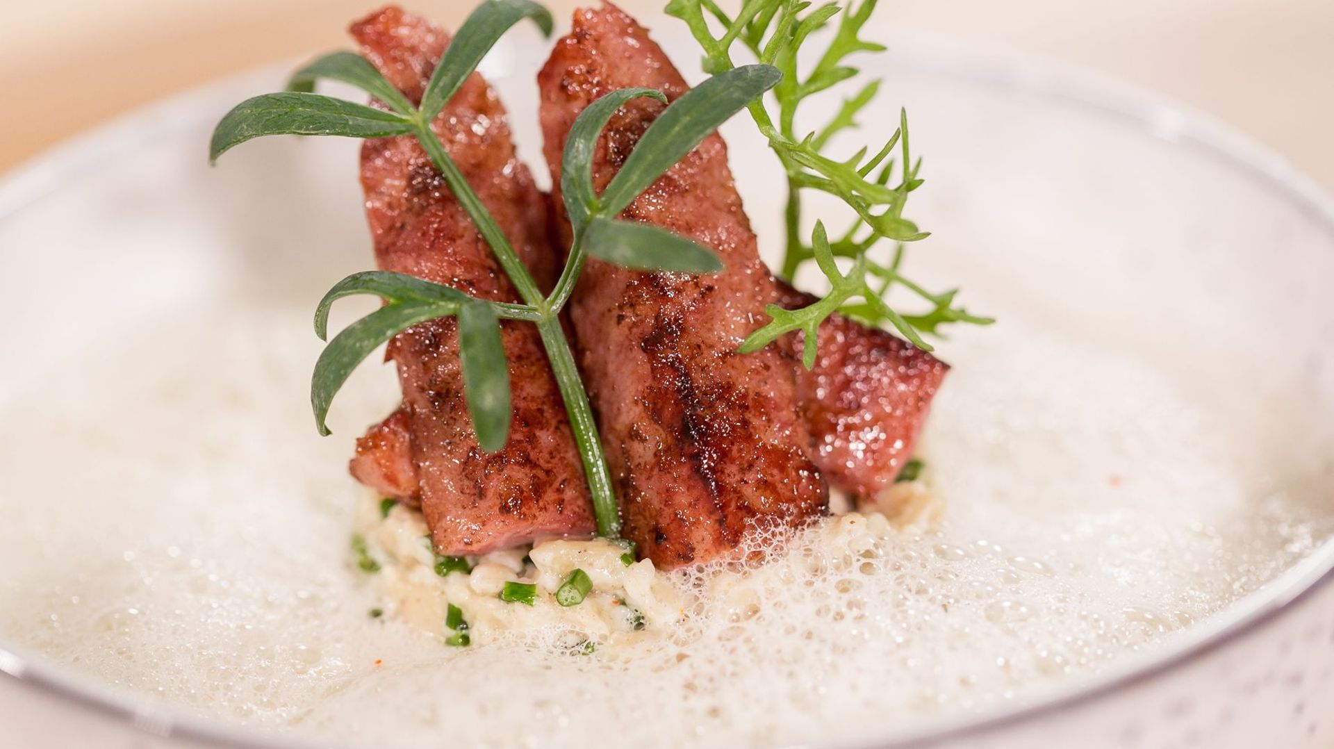 TUTO : Corzets et diots en risotto - RTBF Actus