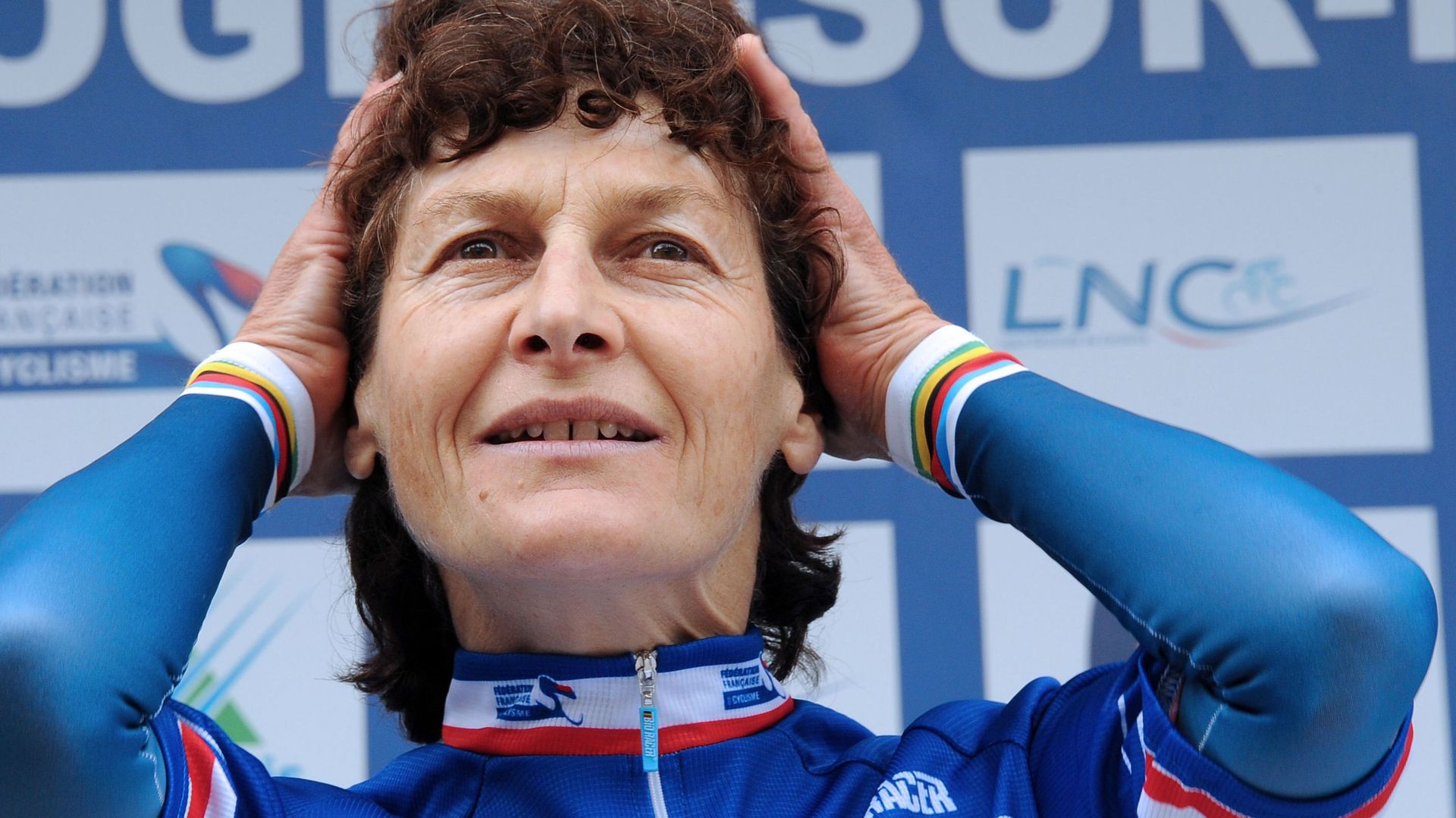 A 54 ans, Jeannie Longo remet ça - RTBF Actus