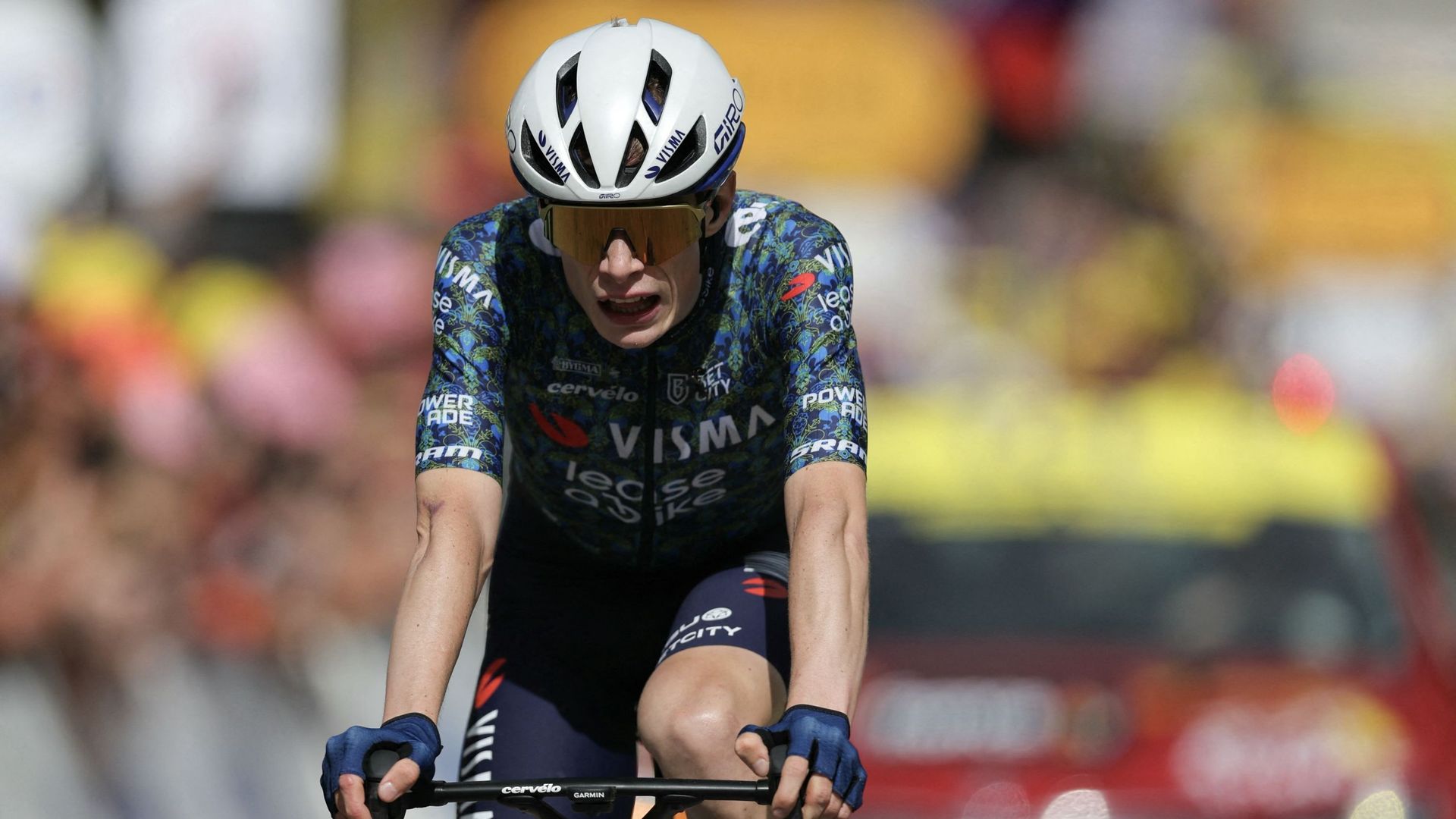 'Les 100 mètres d’écart au sommet, Vingegaard les perd en avril' : Jean ...