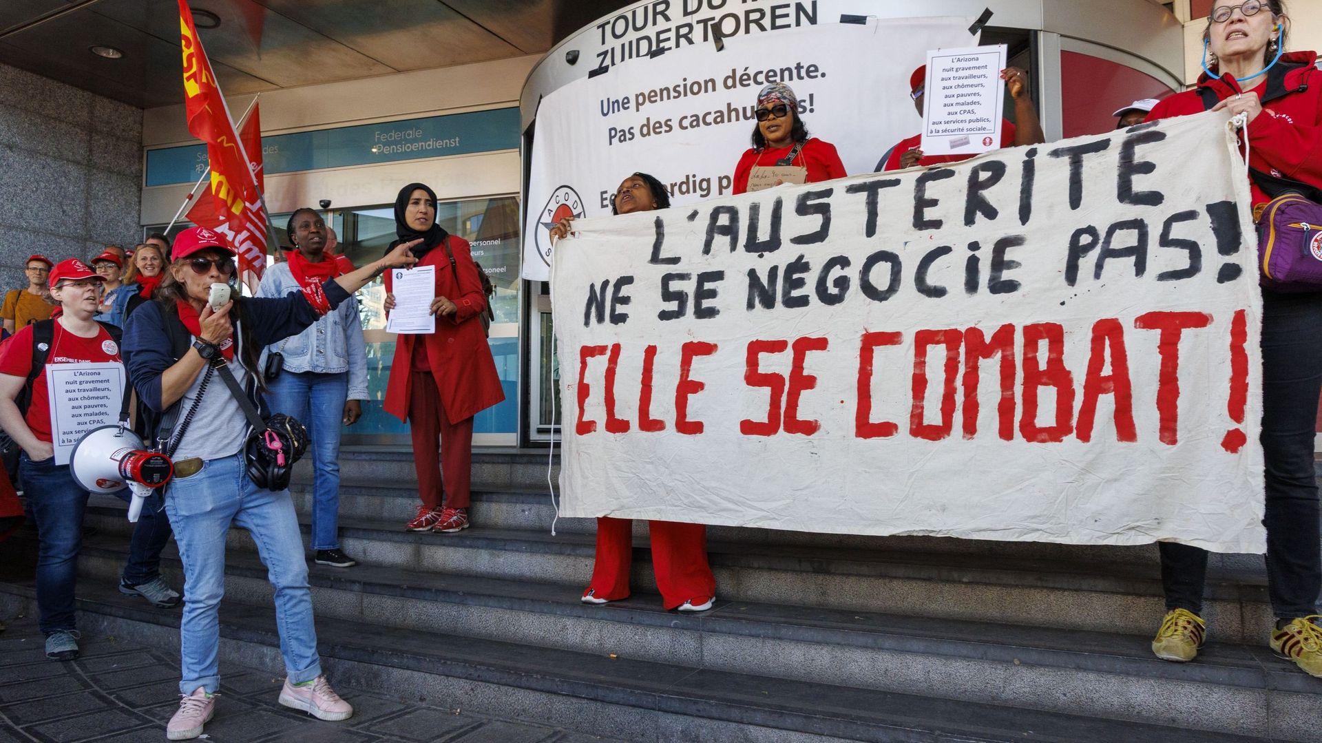 Grève générale dans les services publics : transports et prisons au ...