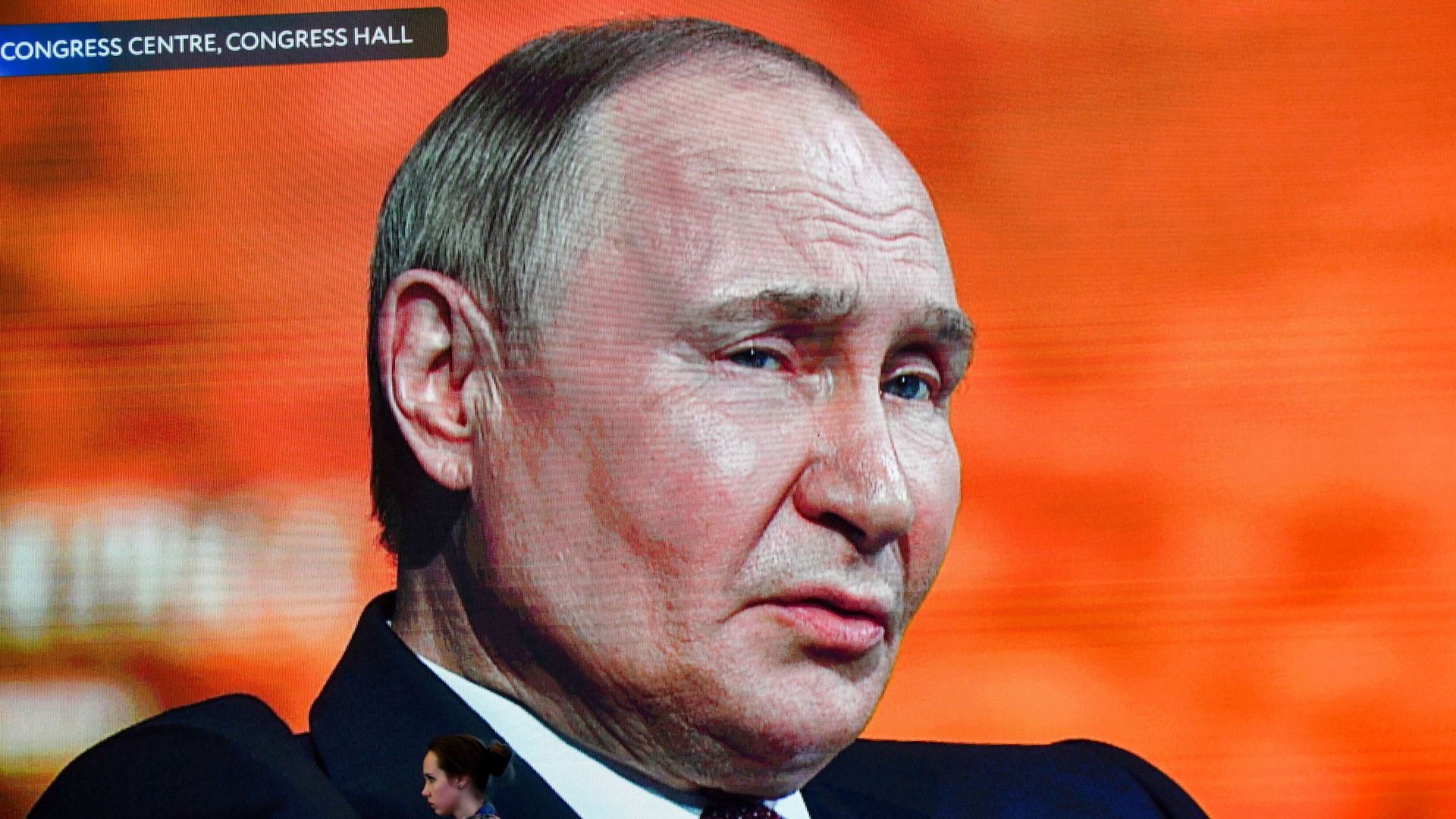 Guerre en Ukraine : Vladimir Poutine dit ne 'pas exclure' la prise de la ville ukrainienne de ...