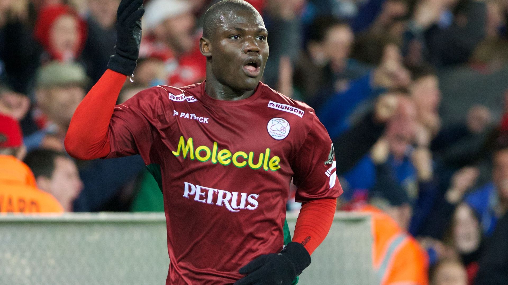 Junior Malanda annonce son départ de Zulte Waregem - RTBF Actus