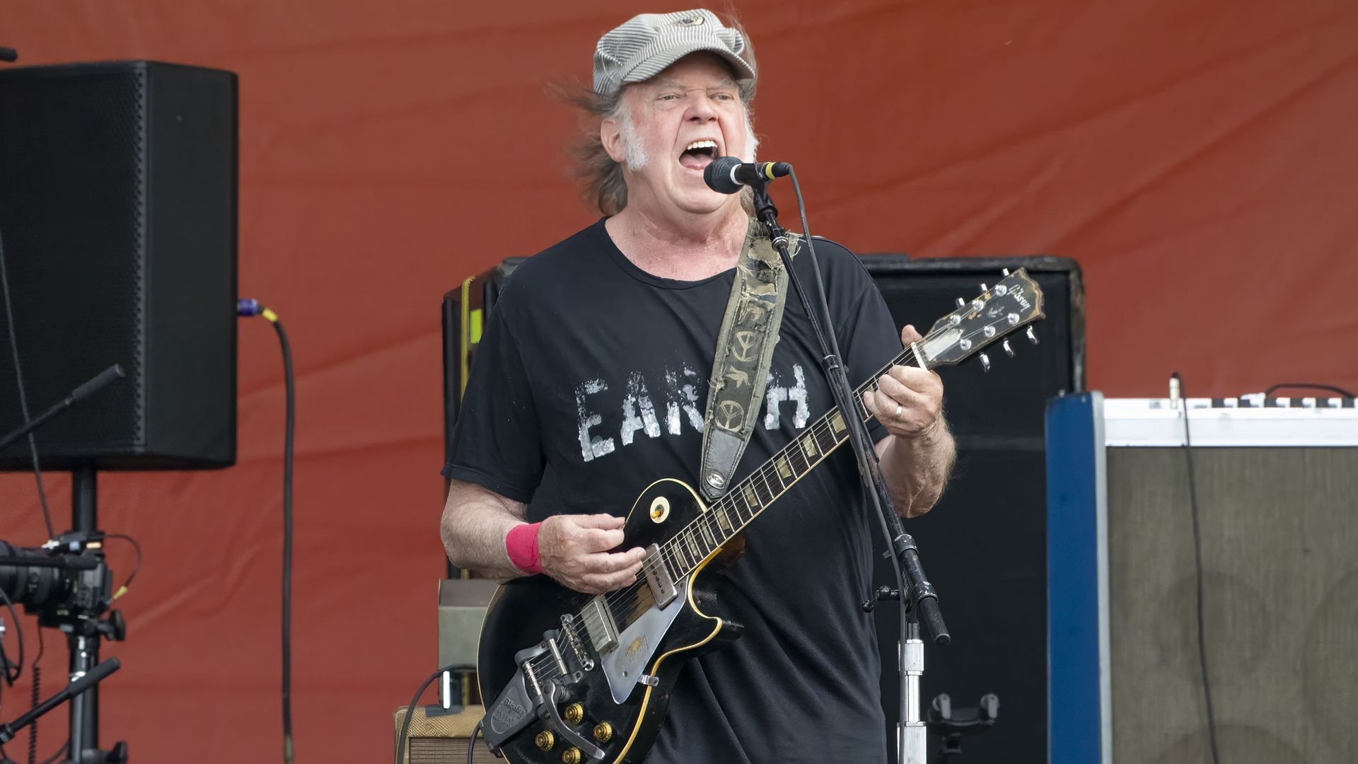 Bob Dylan : ces deux hommes qui ont lancé le 'parfait inconnu' le plus ...