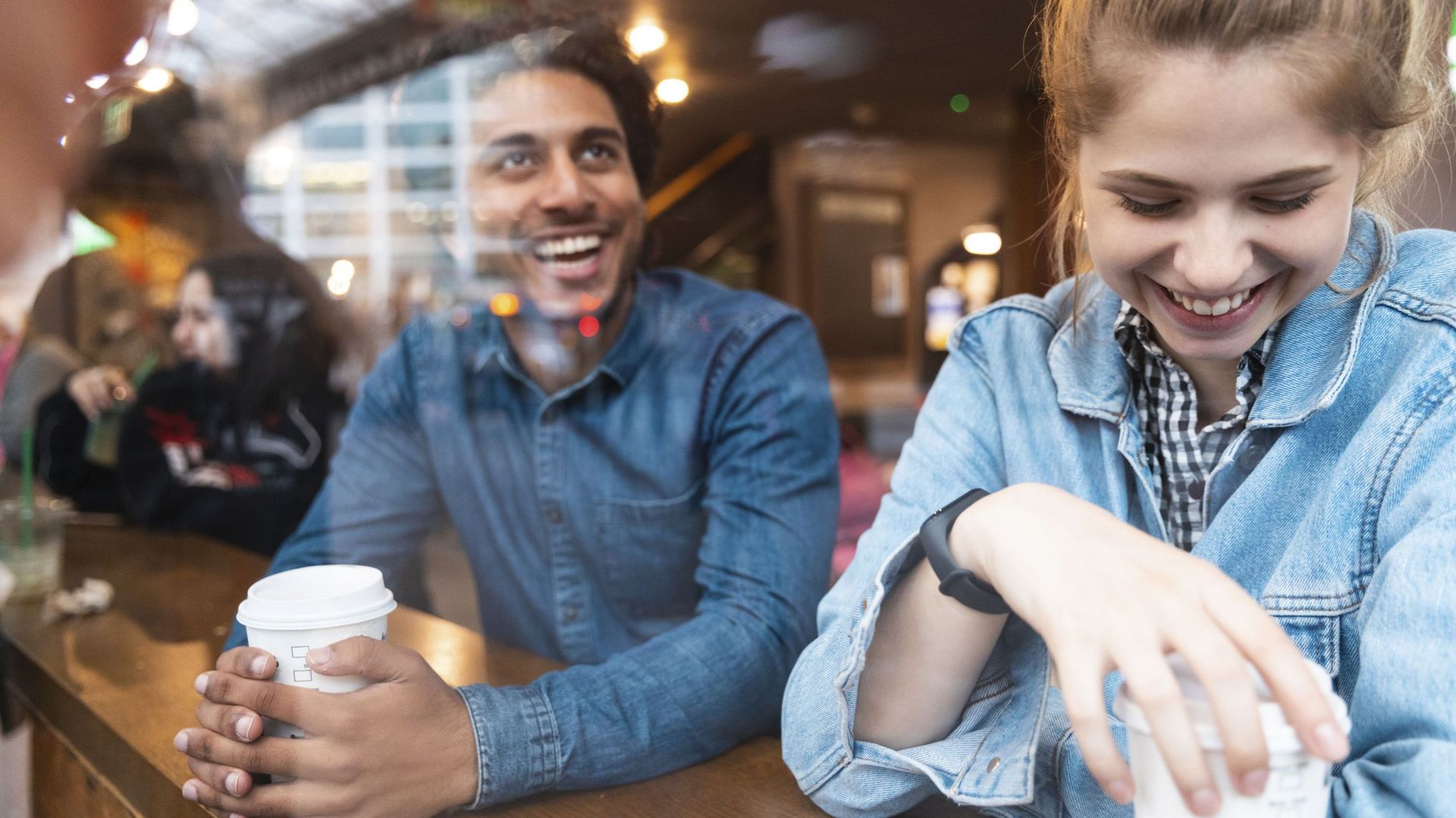 Le speed dating est de retour et c’est un succès : explications - RTBF ...