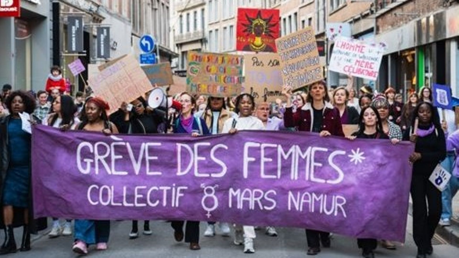 La définition d'une femme basée sur le sexe biologique et non le genre ...