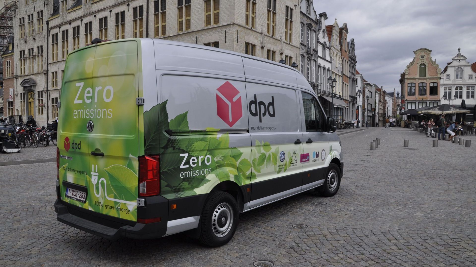 Le distributeur de colis DPD développe un centre de tri automatisé à ...