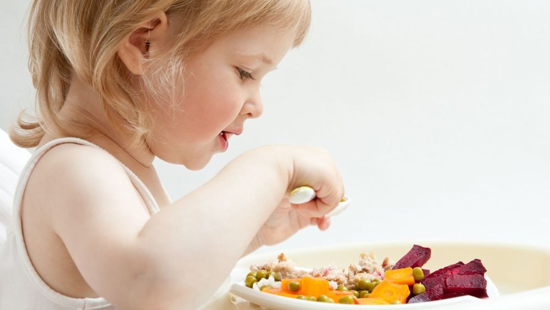 Quelques conseils pour bien nourrir vos enfants - RTBF Actus