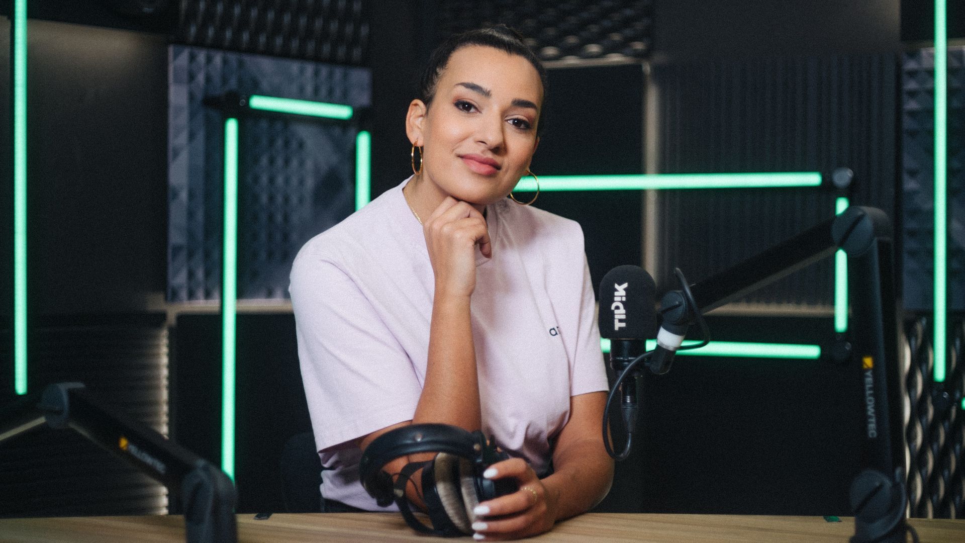 Serine Ayari nous raconte son nouvel an - RTBF Actus